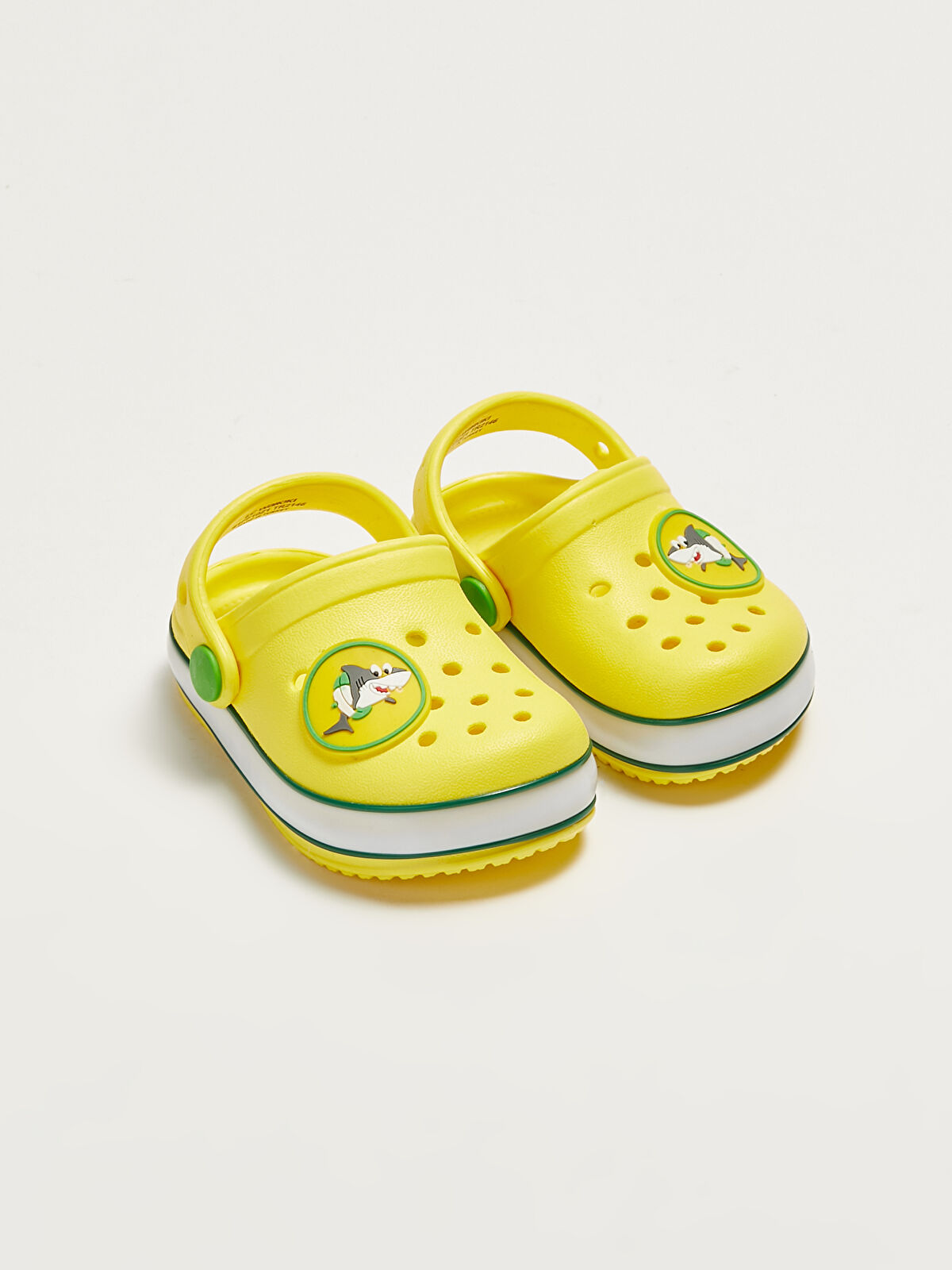 Patch Detaylı Tabanı Işıklı Erkek Bebek Plaj Sandaleti Patch Detaylı Tabanı Işıklı Erkek Bebek Plaj Sandaleti
