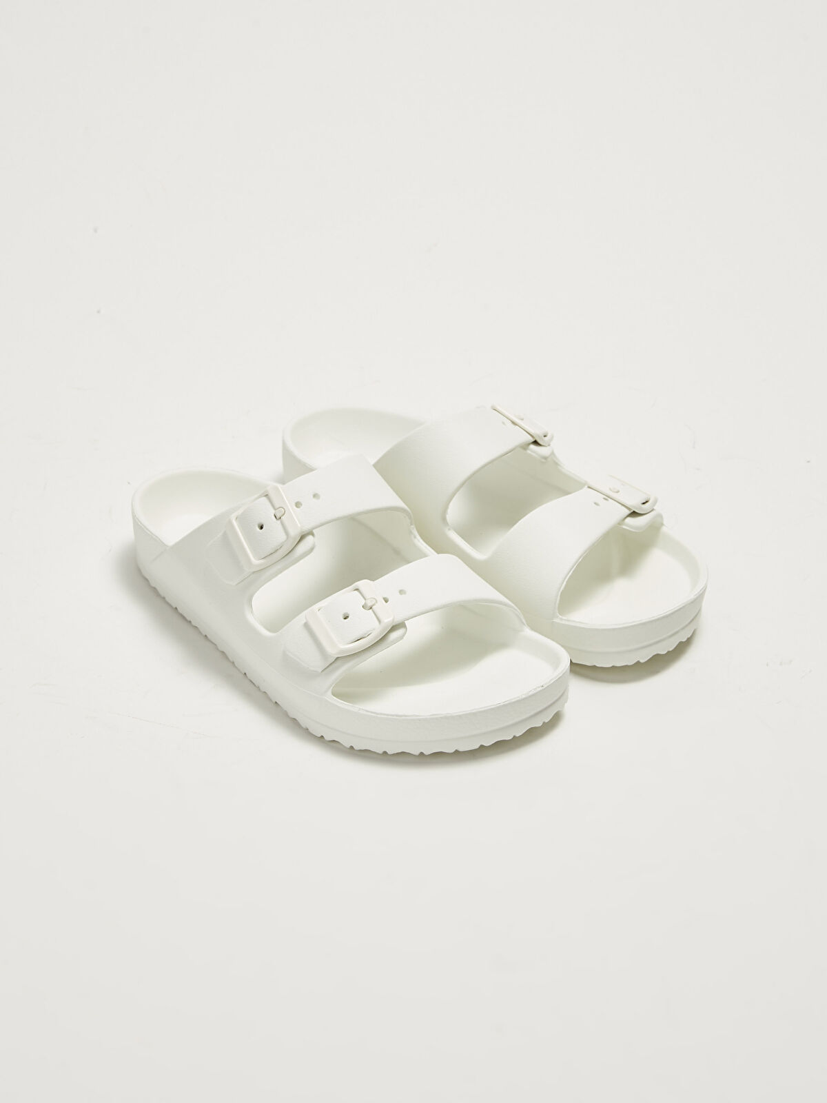 Kız Çocuk Toka Detaylı Çift Bantlı Terlik