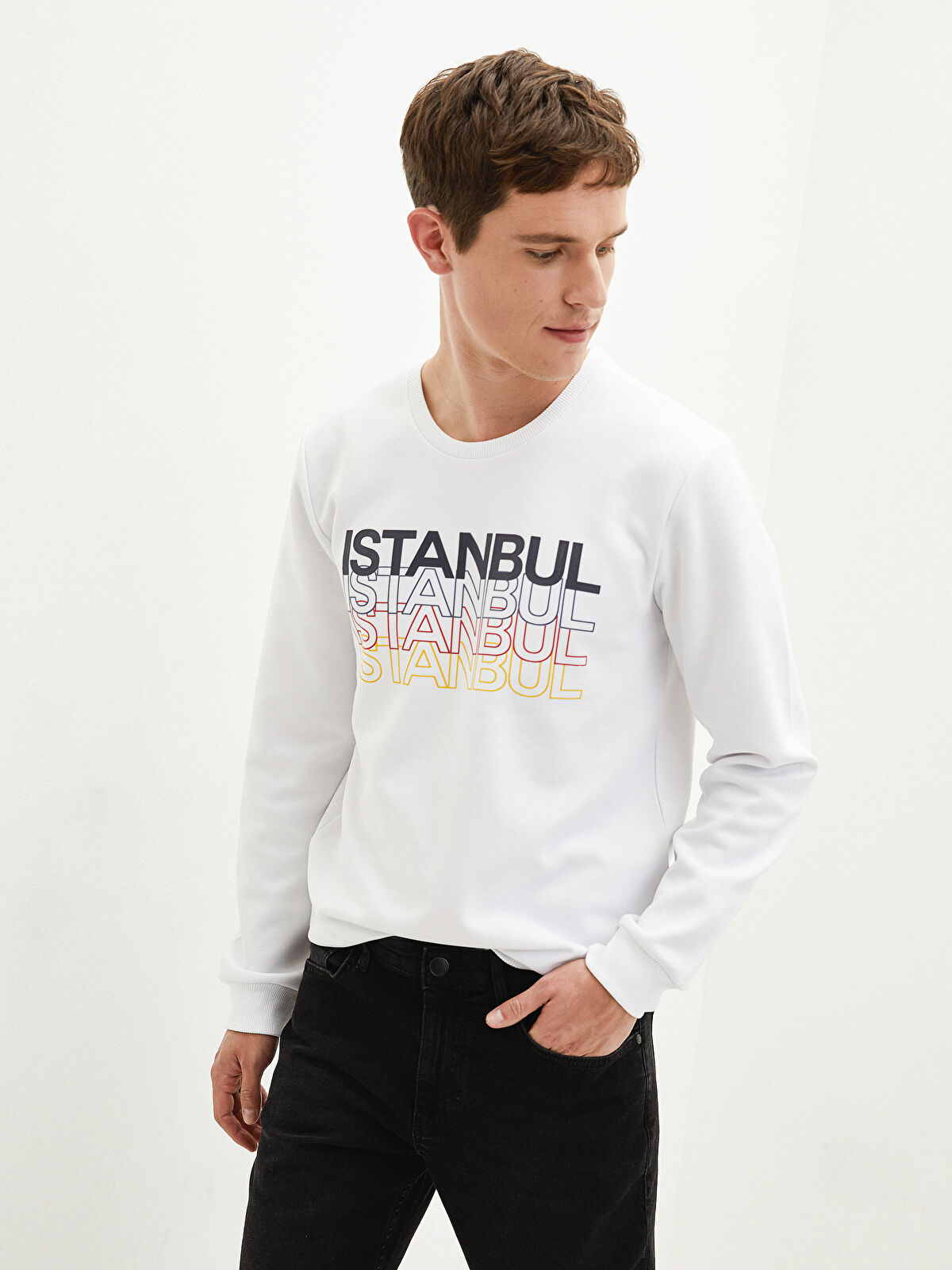 Bisiklet Yaka Uzun Kollu İstanbul Baskılı Erkek Sweatshirt