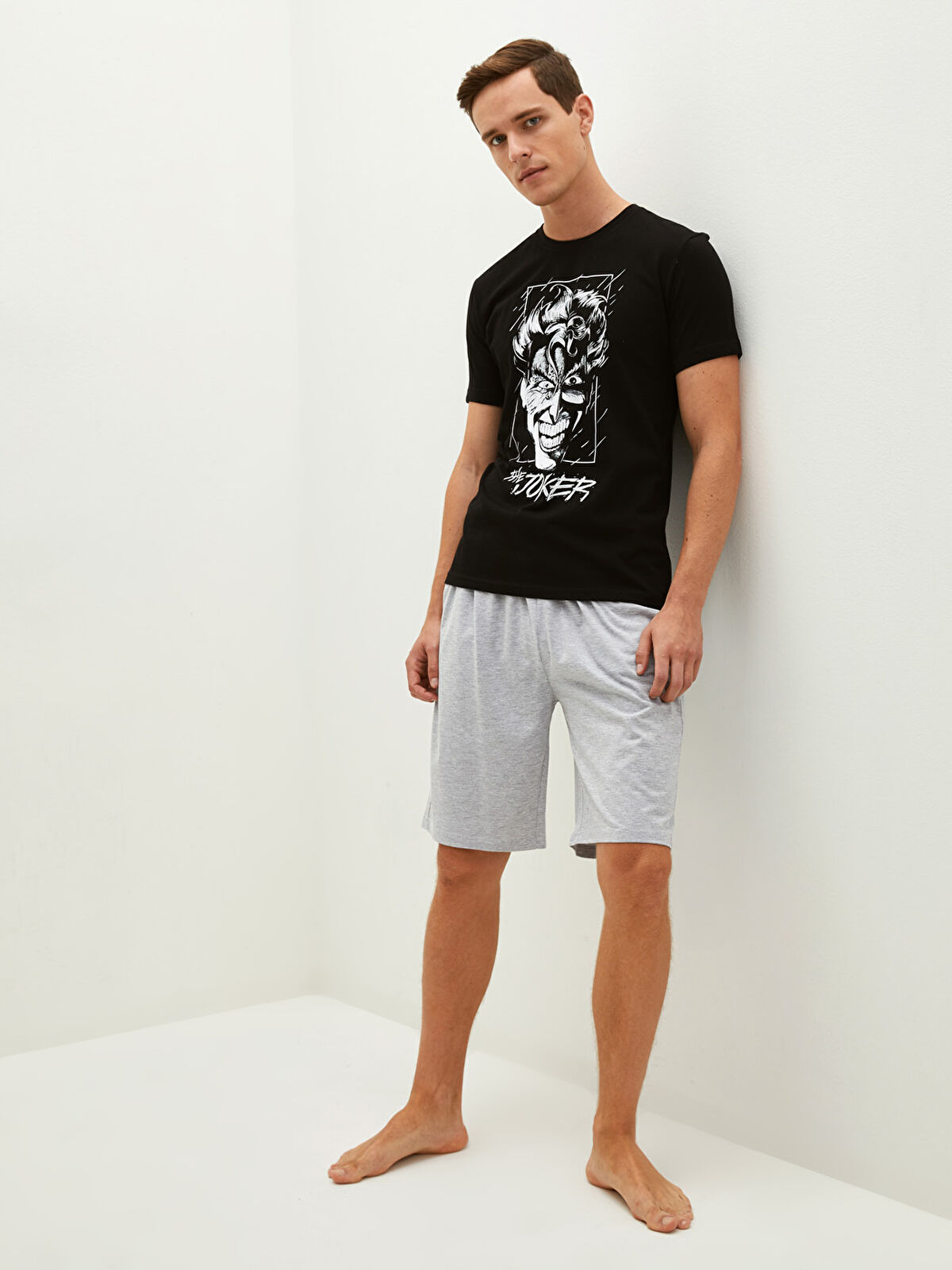 LCW DREAM Standart Kalıp Joker Baskılı Şortlu Erkek Pijama Takımı