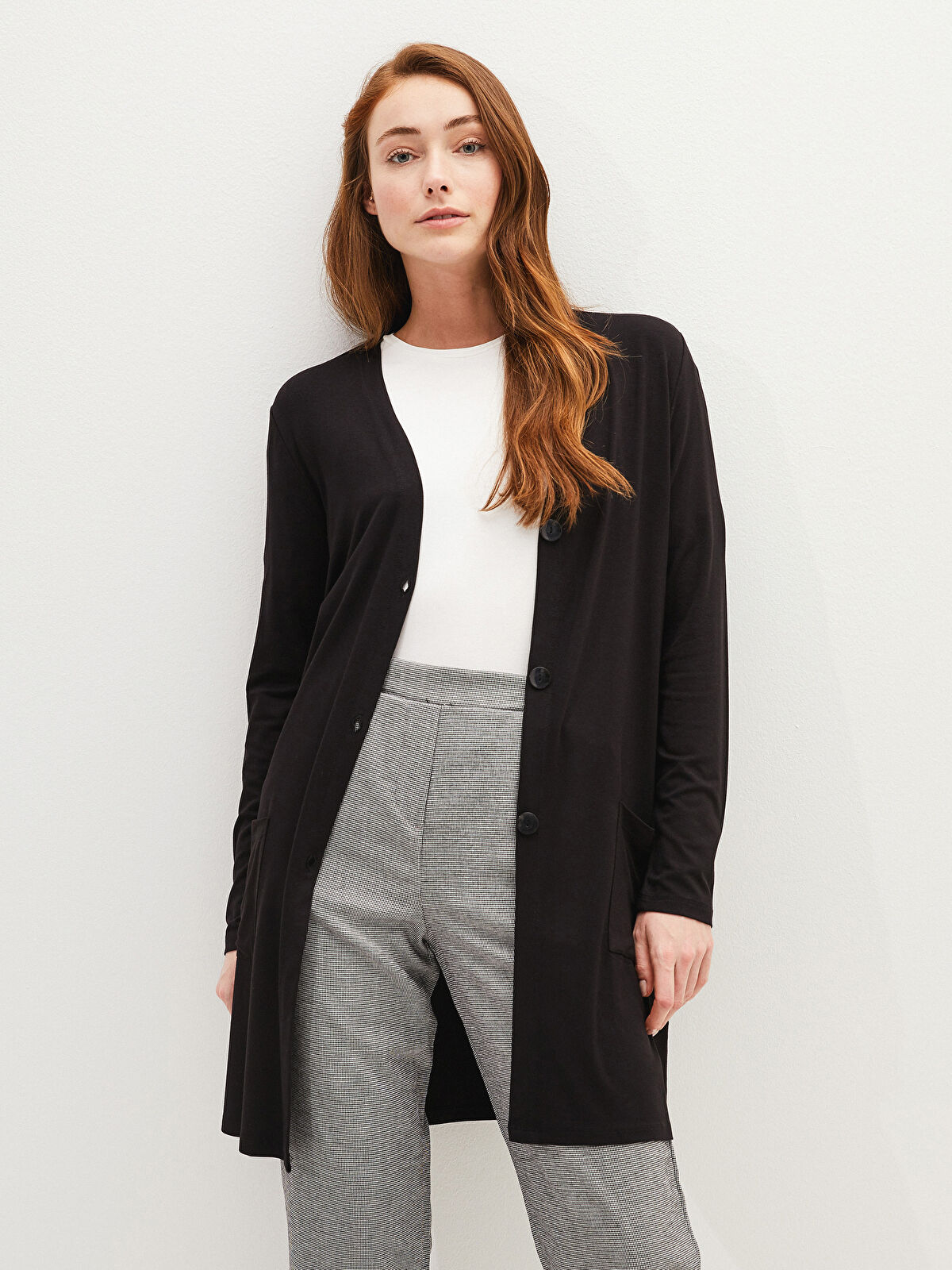 LCW BASIC LCW GREEN Şal Yaka Cep Detaylı Düğme Kapamalı Uzun Kollu Viskon Kadın Hırka LCW BASIC LCW GREEN Şal Yaka Cep Detaylı Düğme Kapamalı Uzun Kollu Viskon Kadın Hırka