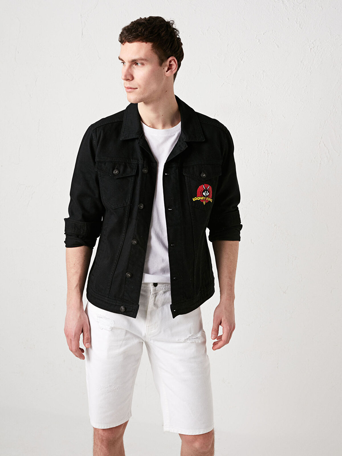 LCW CASUAL Slim Fit Gömlek Yaka Bugs Bunny Baskılı İnce Erkek Mont