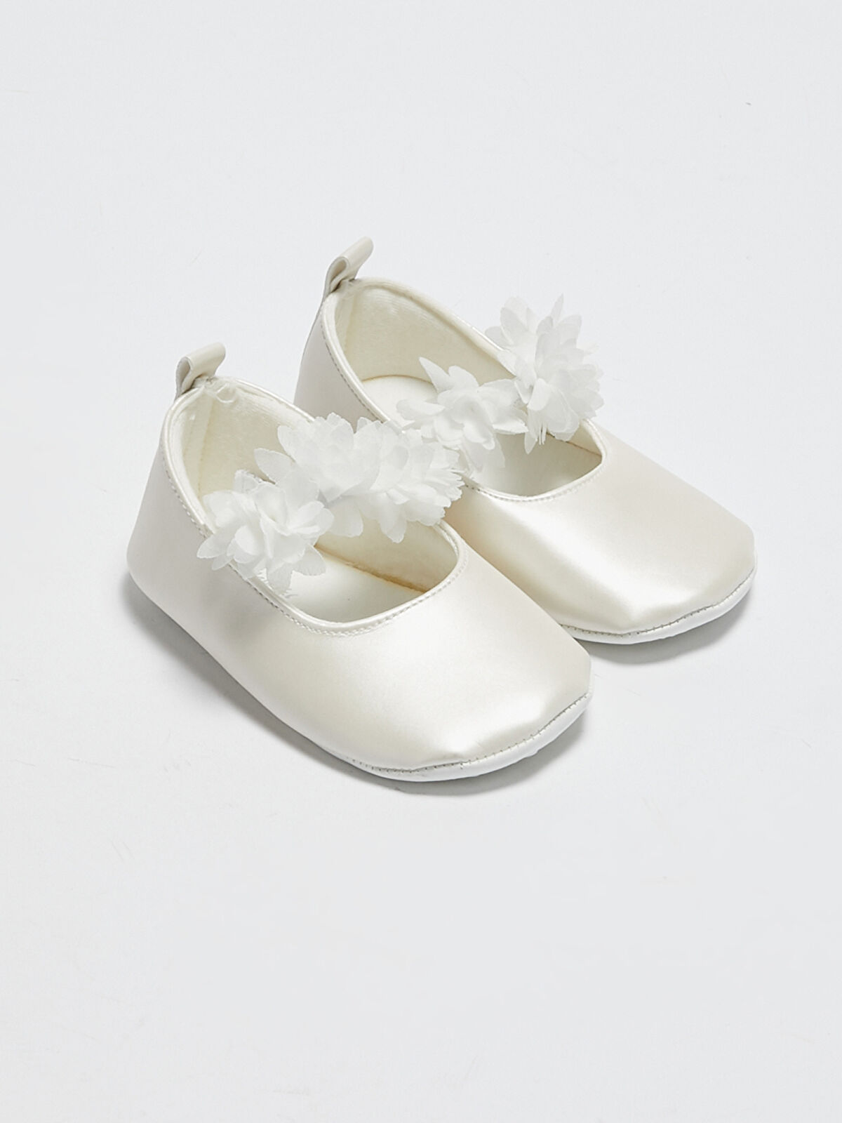 Fiyonk Detaylı Yürüme Öncesi Kız Bebek Babet ve Saç Bandı