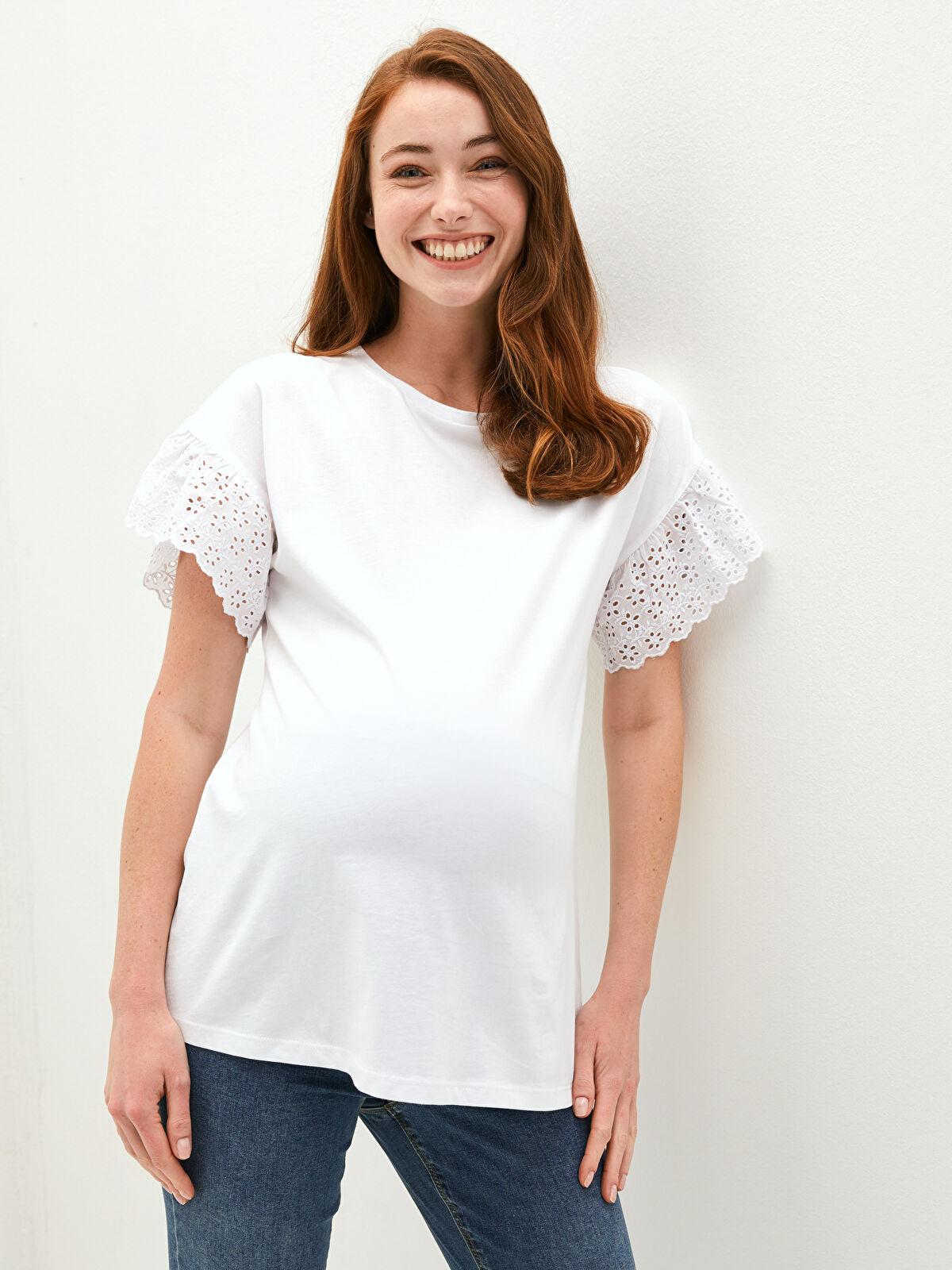 Bisiklet Yaka Nakış Detaylı Kısa Kollu Pamuklu Hamile Bluz