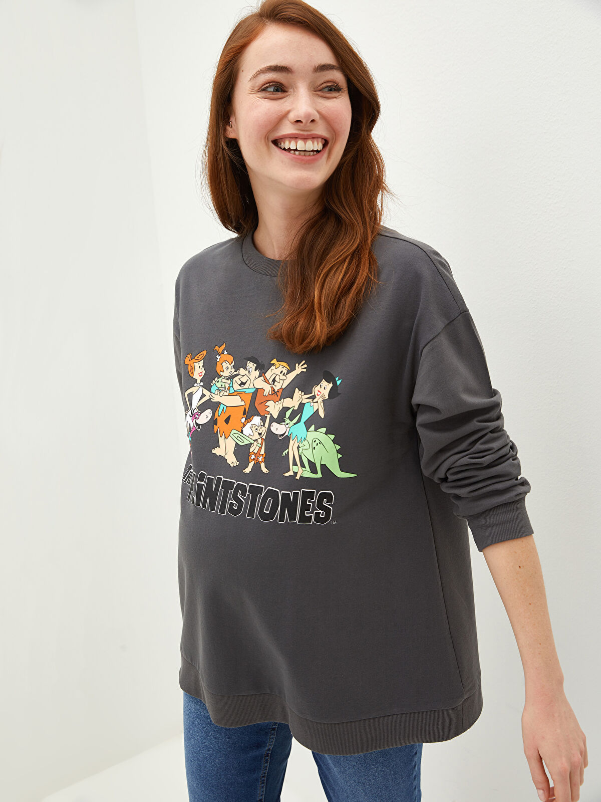 Bisiklet Yaka The Flint Stones Baskılı Uzun Kollu Pamuklu Hamile Sweatshirt Bisiklet Yaka The Flint Stones Baskılı Uzun Kollu Pamuklu Hamile Sweatshirt