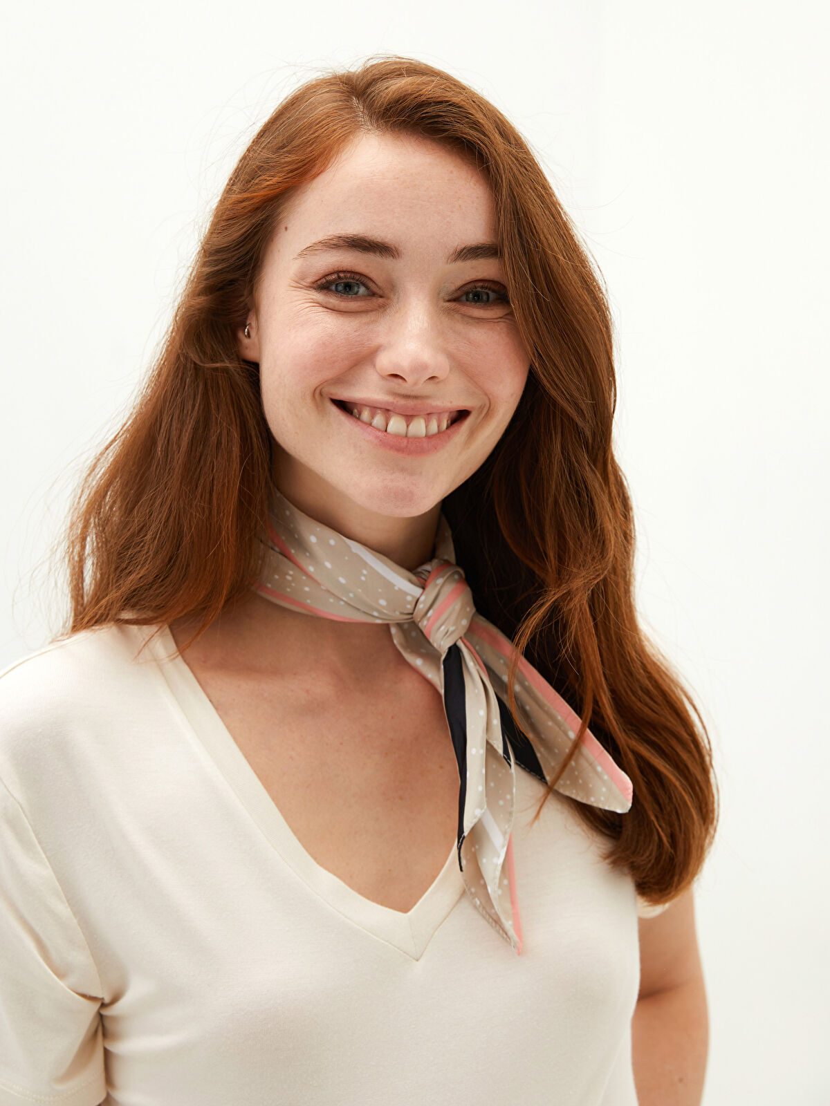 Desenli Saten Kadın Bandana