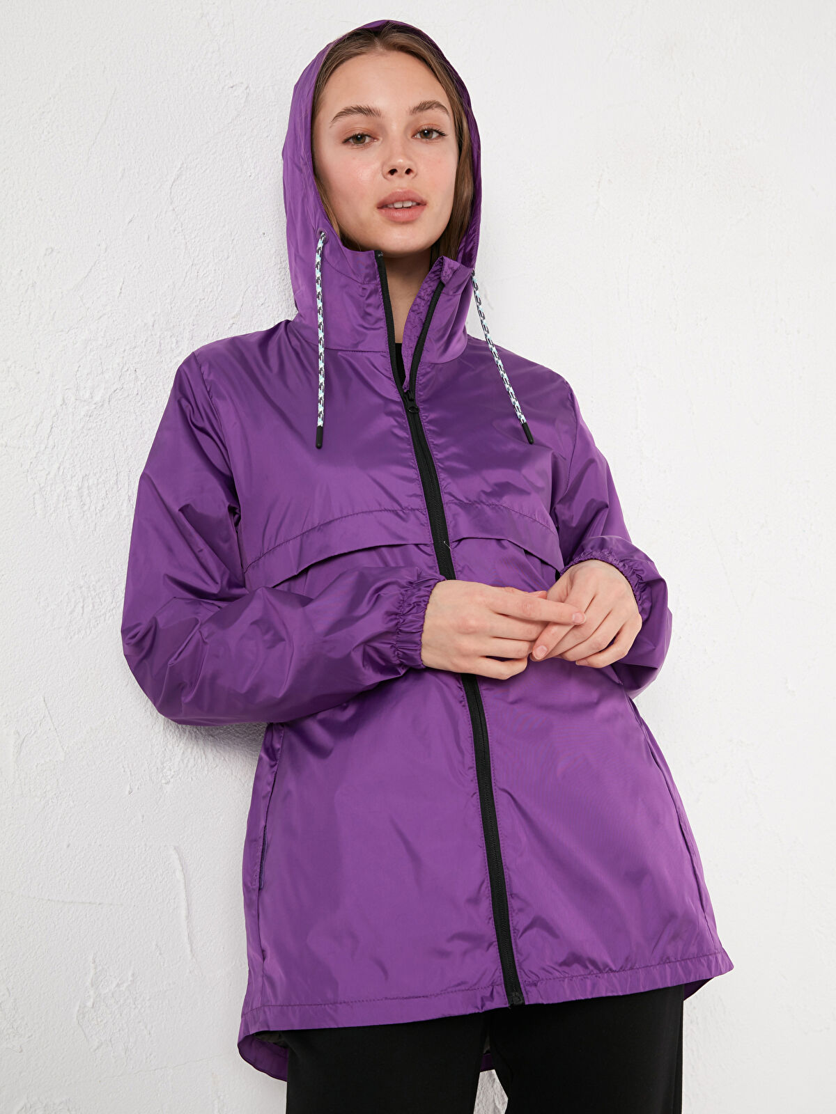 Kapüşonlu Düz Uzun Kollu İnce Kadın Outdoor Yağmurluk