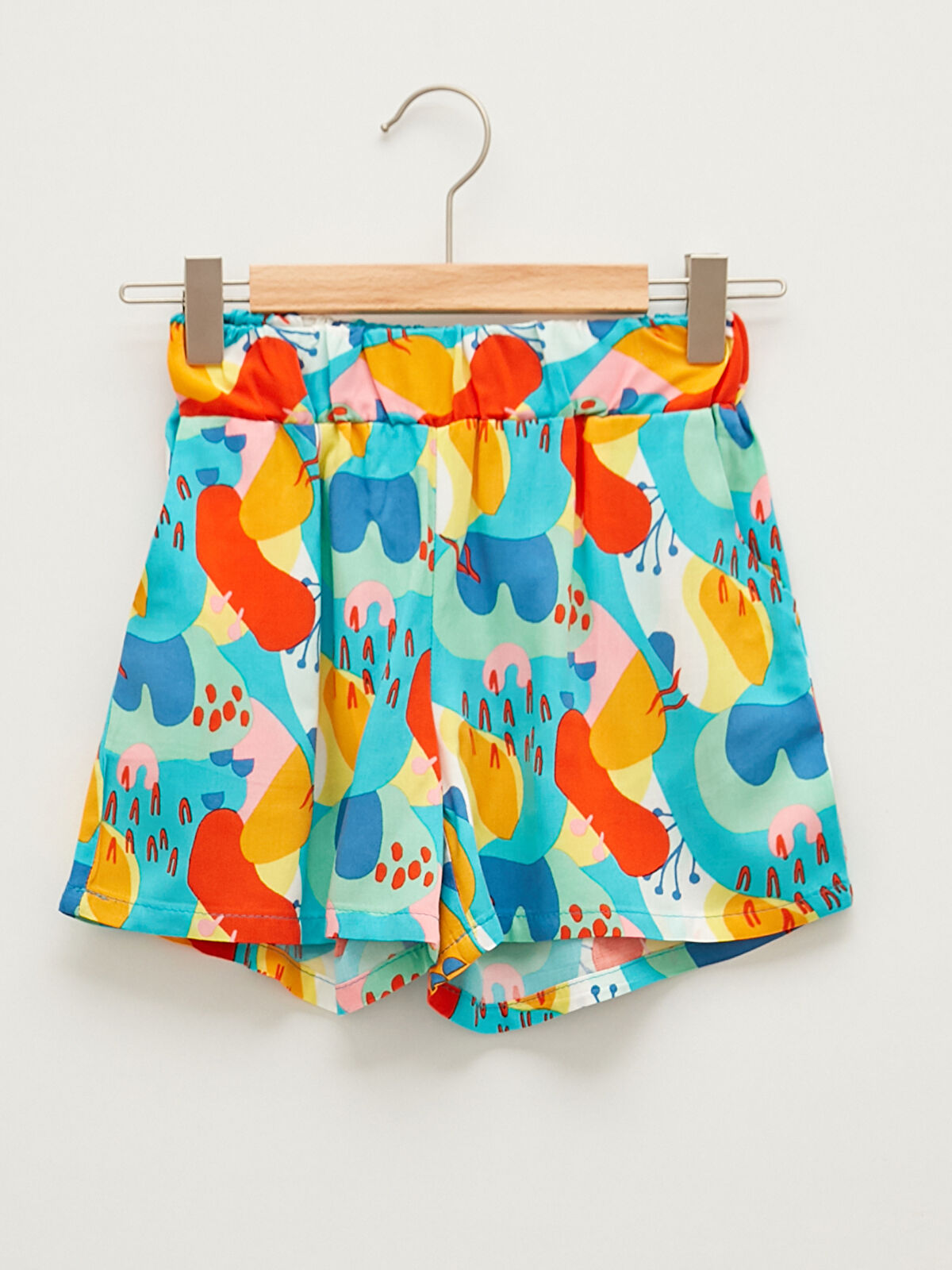 Beli Lastikli Desenli Viskon Kız Çocuk Şort