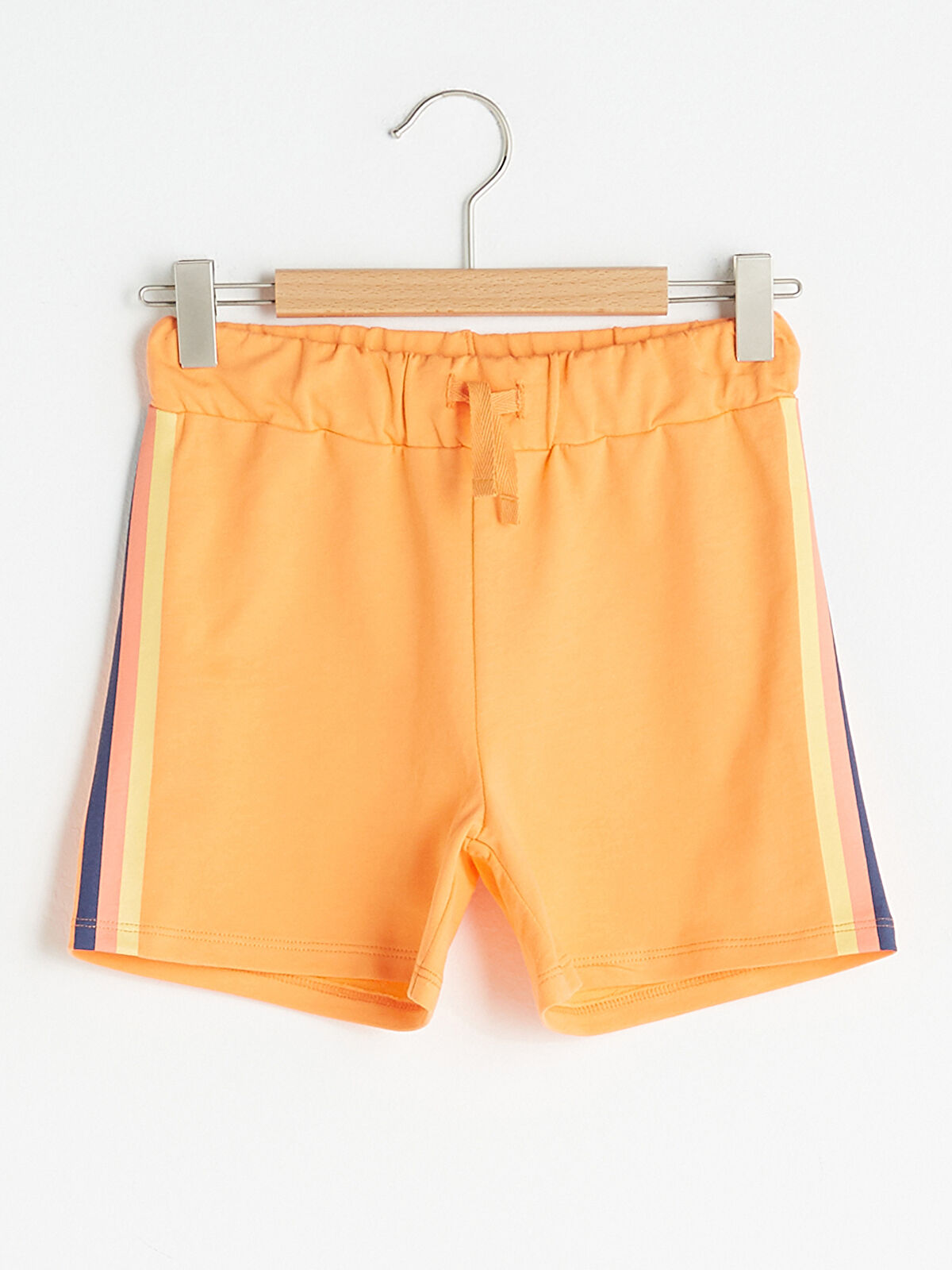 Beli Lastikli Yanları Şeritli Kız Çocuk Şort Beli Lastikli Yanları Şeritli Kız Çocuk Şort