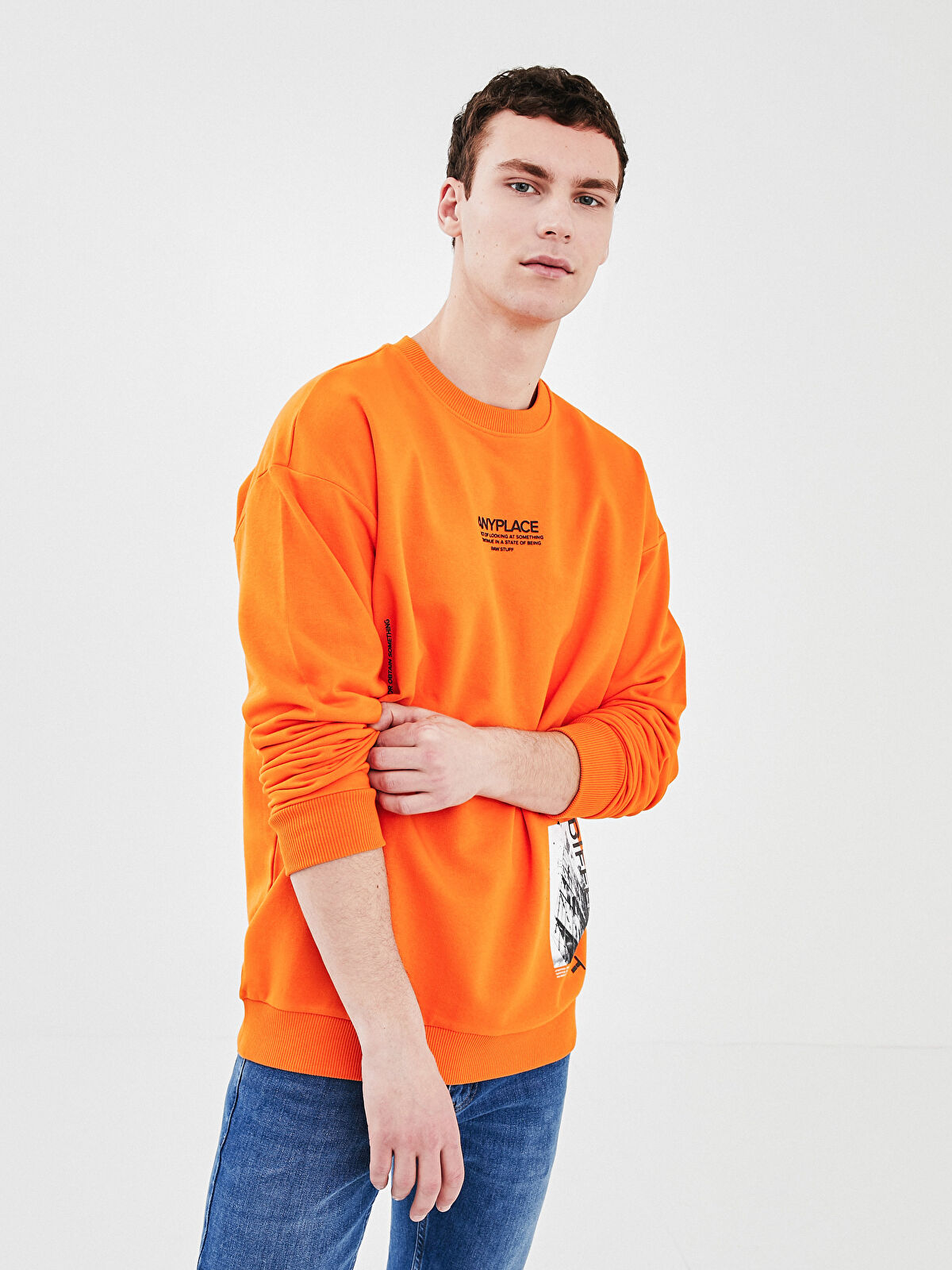 LCW CASUAL Oversize Bisiklet Yaka Uzun Kollu Baskılı Kalın Erkek Sweatshirt