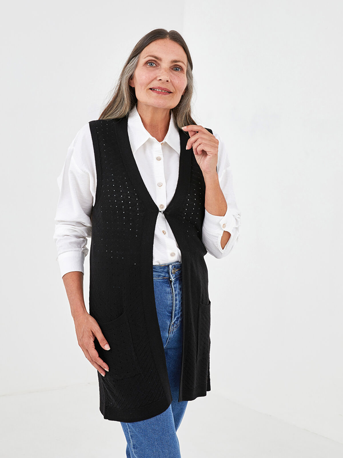 LCW GRACE Kendinden Desenli Kolsuz Cep Detaylı Kadın Triko Yelek