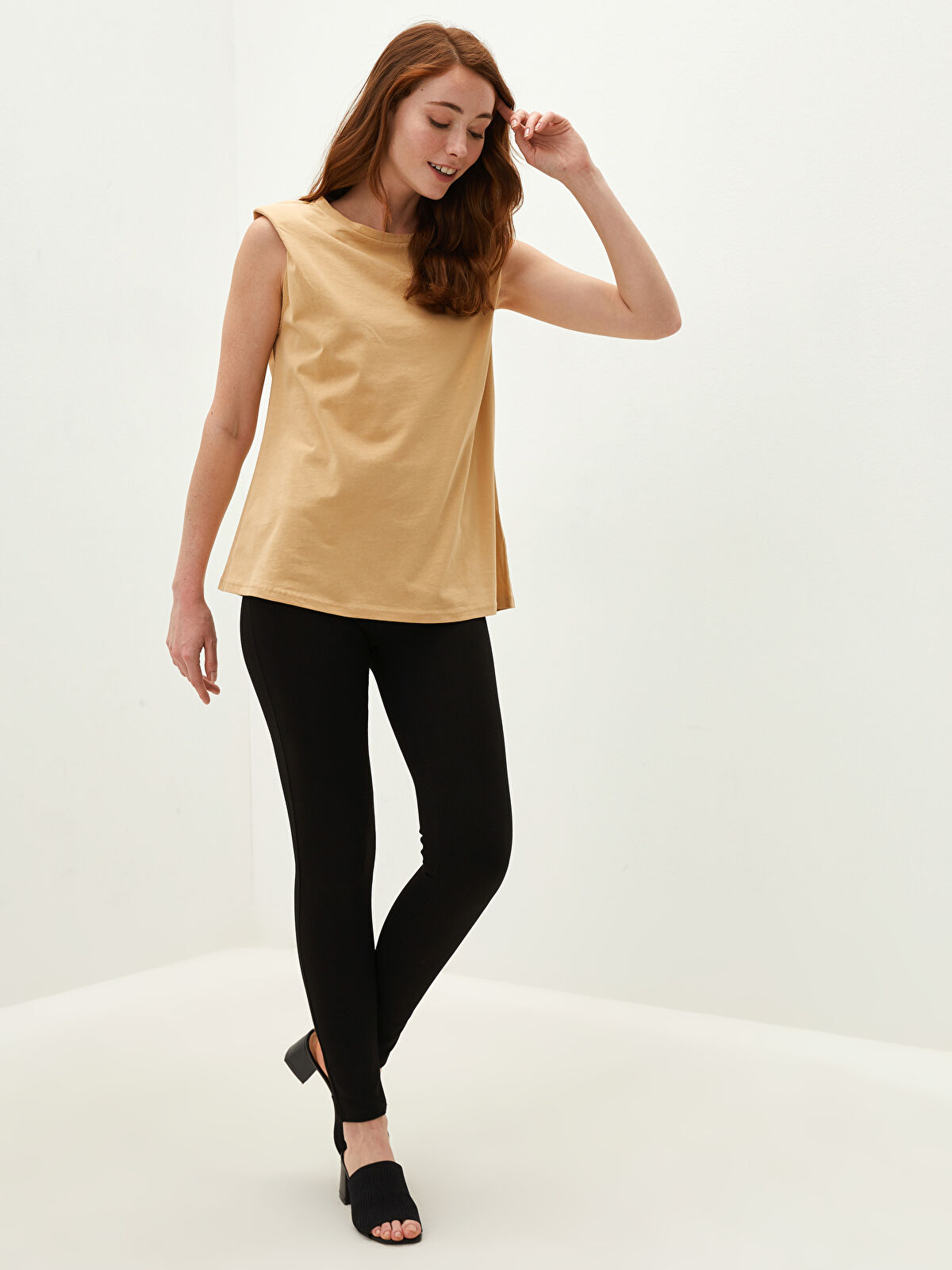 Toparlayıcı Etkili Hamilelik Sonrası Tayt