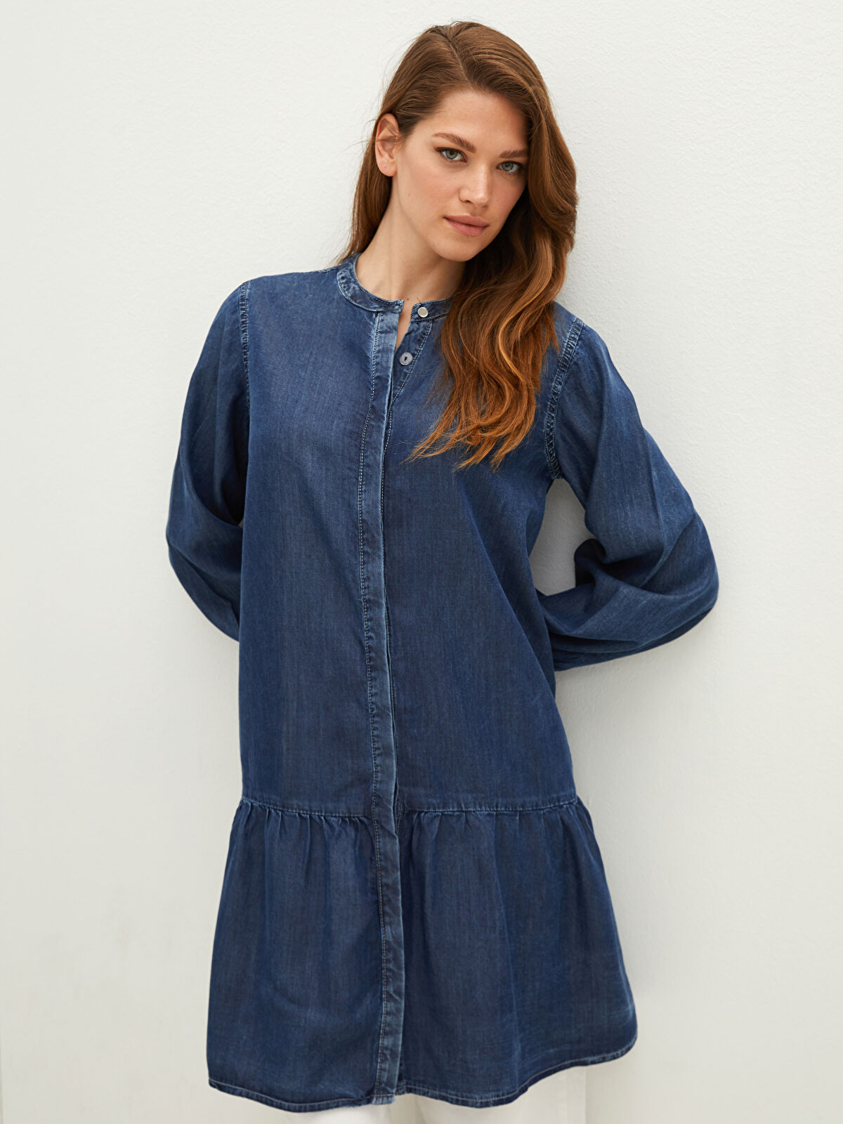 LCW CLASSIC Hakim Yaka Düz Uzun Kollu Tencel Kumaş Kadın Jean Tunik