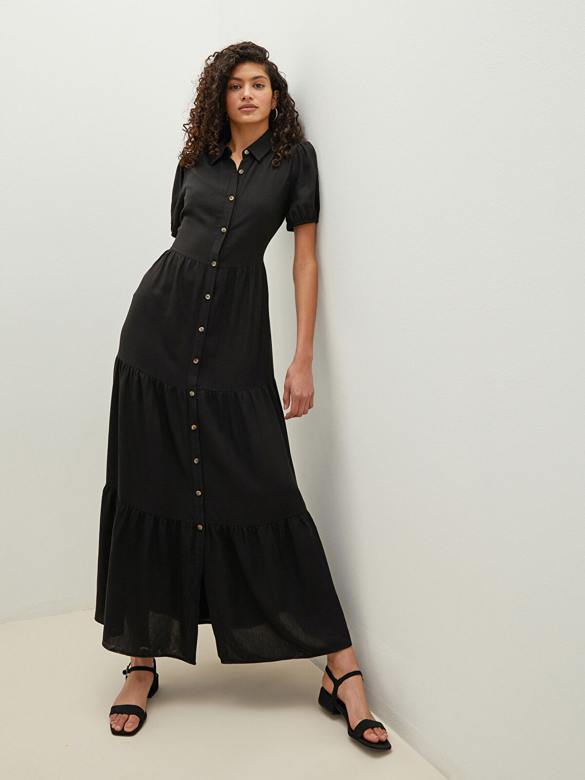 LCW CASUAL Gömlek Yaka Düz Kısa Kollu Keten Kumaş Kadın Elbise