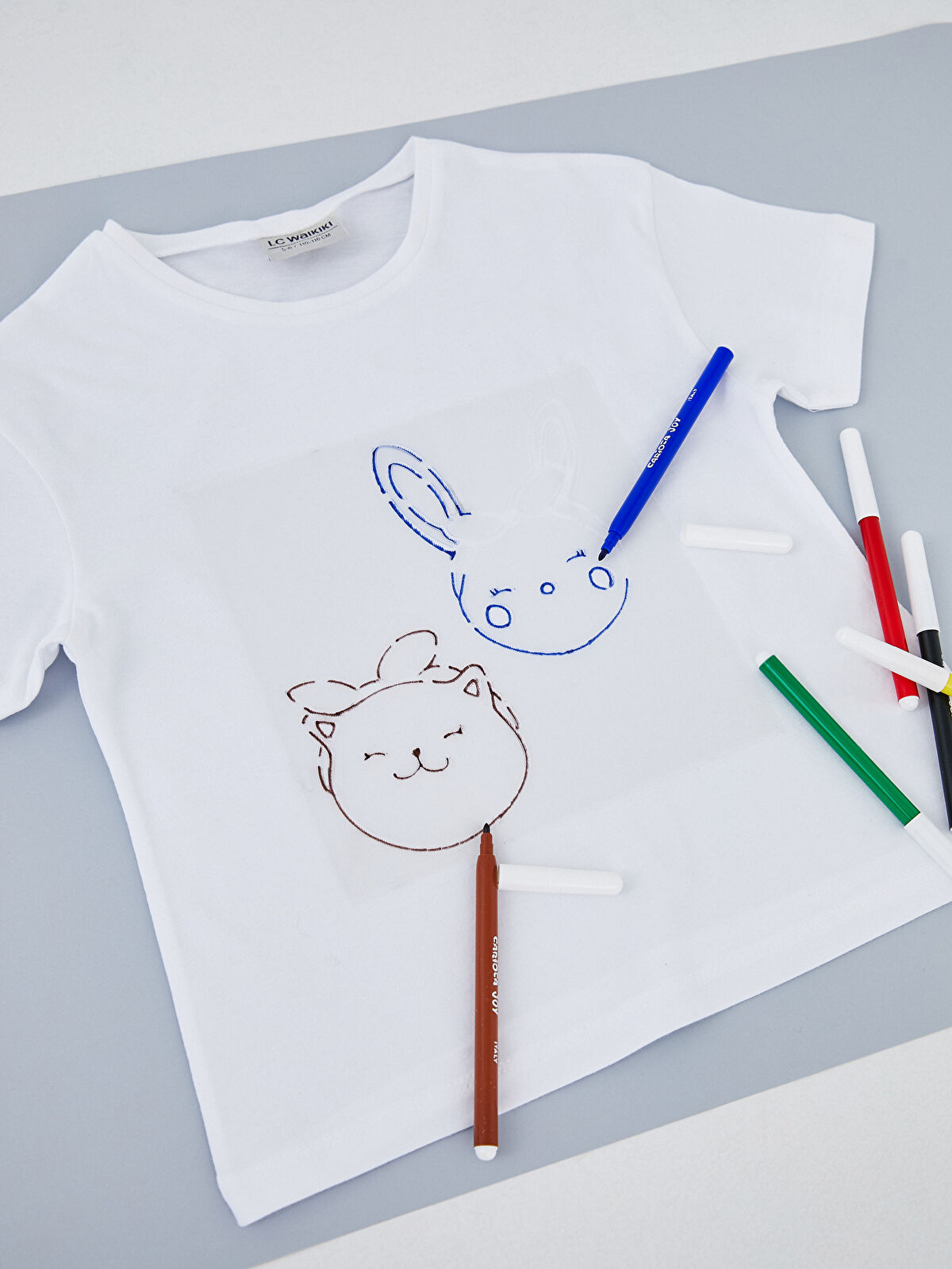 Bisiklet Yaka Basic Kısa Kollu Kız Çocuk Tişört Boya Kalemi ve Boyama Şablonu