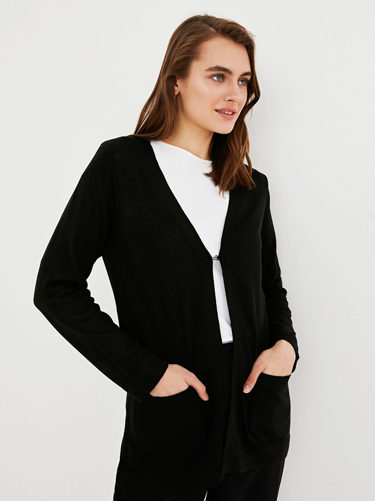 LCW GRACE Kopça Kapamalı Cep Detaylı Uzun Kollu Kadın Triko Hırka LCW GRACE Kopça Kapamalı Cep Detaylı Uzun Kollu Kadın Triko Hırka