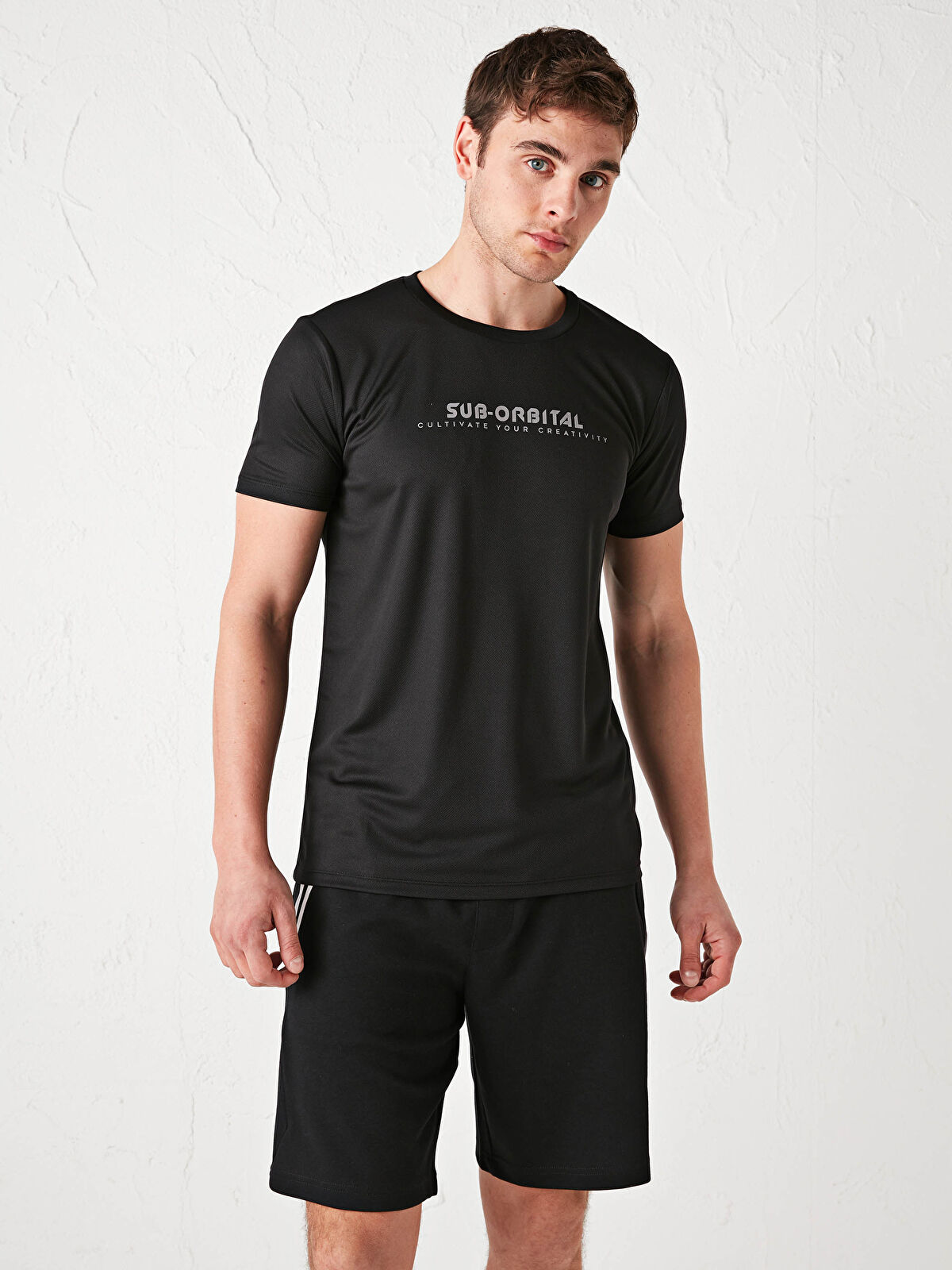 LCW SPORTS Bisiklet Yaka Kısa Kollu Baskılı Aktif Spor Erkek Tişört