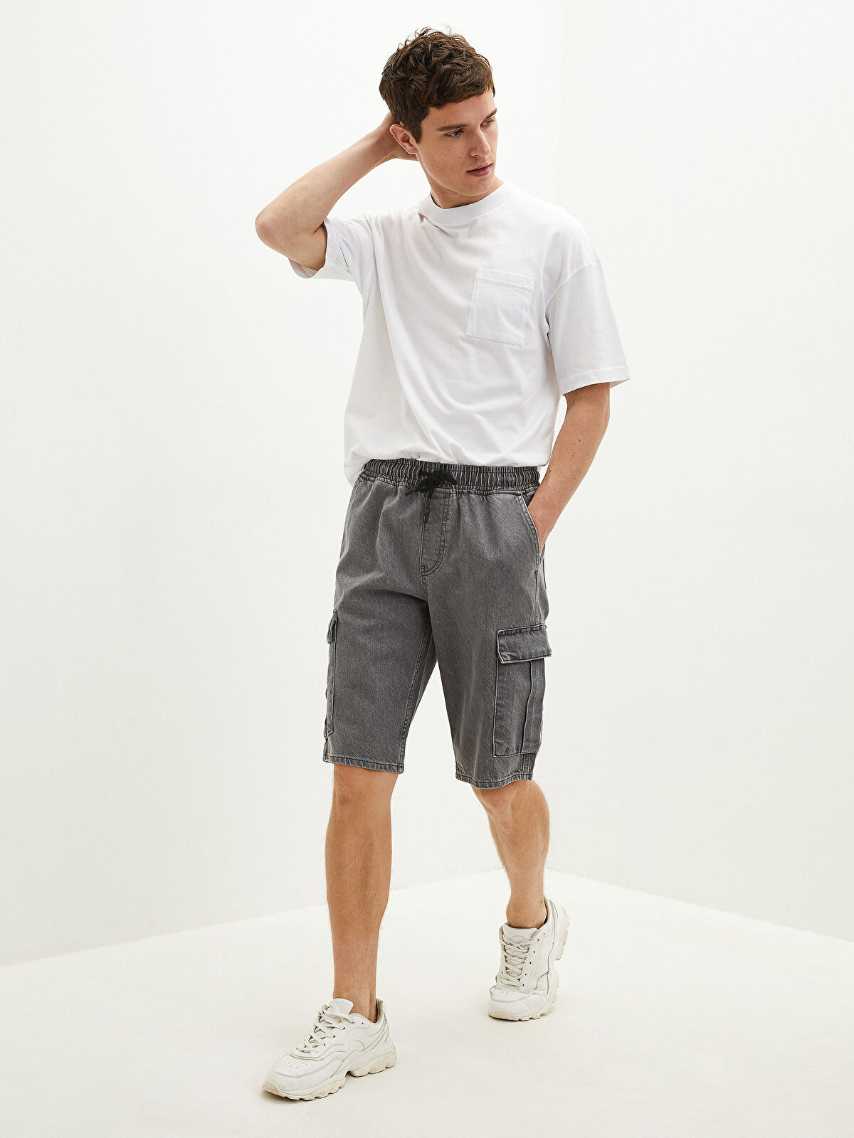Rahat Kalıp Bermuda Erkek Jean Şort