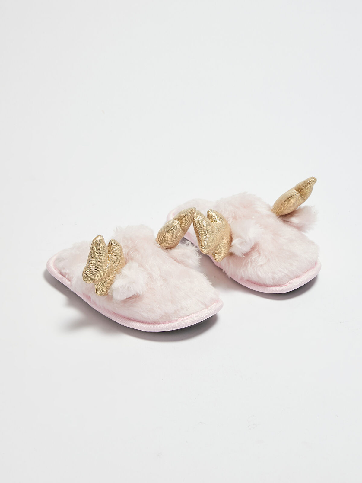 Pelüş 3D Görünüm Kız Çocuk Ev Terliği