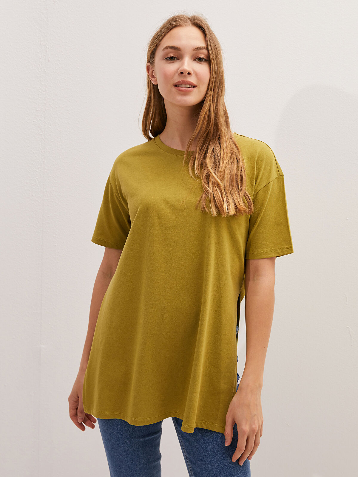 LCW ACTIVE Bisiklet Yaka Düz Kısa Kollu Kadın Spor Tunik