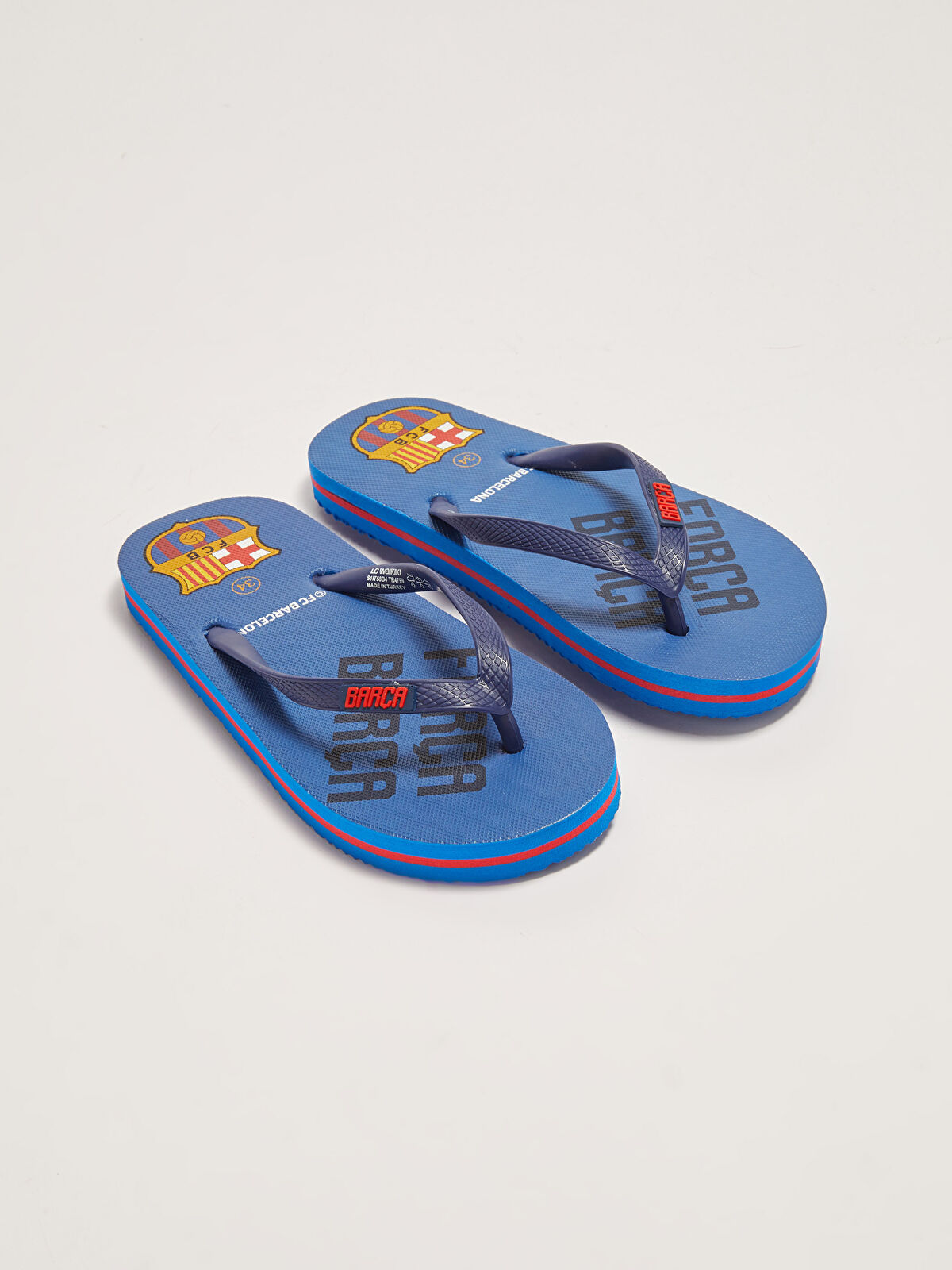FC Barcelona Lisanslı Erkek Çocuk Parmak Arası Plaj Terliği