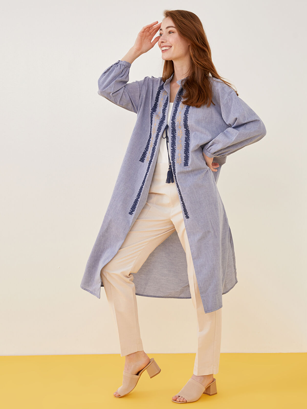 LCW CLASSIC Bağlama Detaylı Nakışlı Uzun Kollu Pamuklu Kadın Kimono