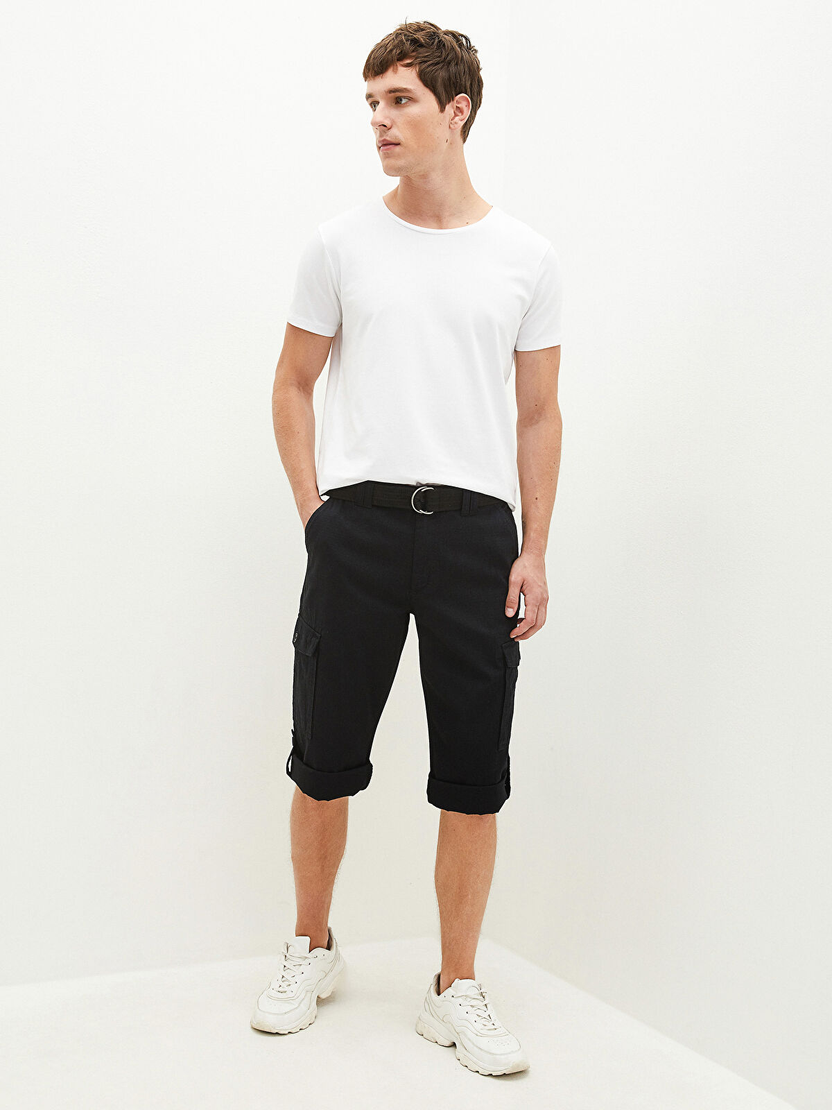 LCW CASUAL Standart Kalıp Gabardin Erkek Kargo Şort LCW CASUAL Standart Kalıp Gabardin Erkek Kargo Şort