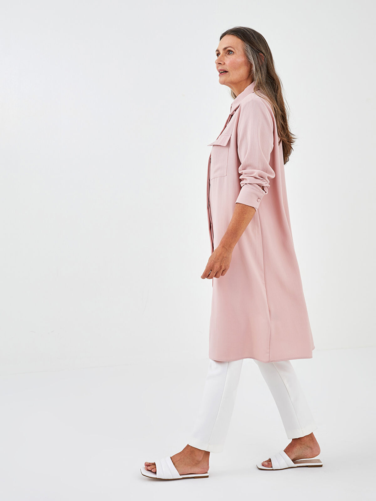 LCW GRACE Gömlek Yaka Düz Uzun Kollu Medine İpeği Kumaş Kadın Tunik