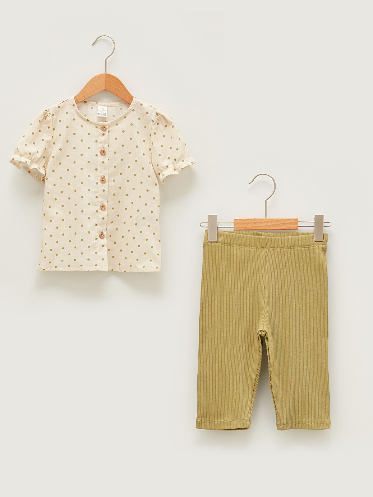 Bisiklet Yaka Kısa Kollu Puantiye Desenli Kız Bebek Gömlek ve Tayt 2'li Takım