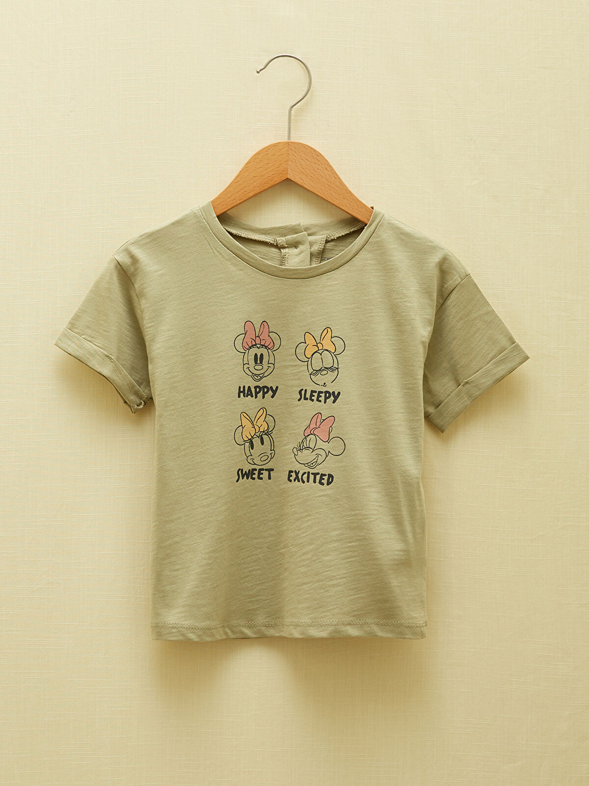 LCW GREEN Bisiklet Yaka Kısa Kollu Minnie Mouse Baskılı Organik Pamuklu Kız Bebek Tişört