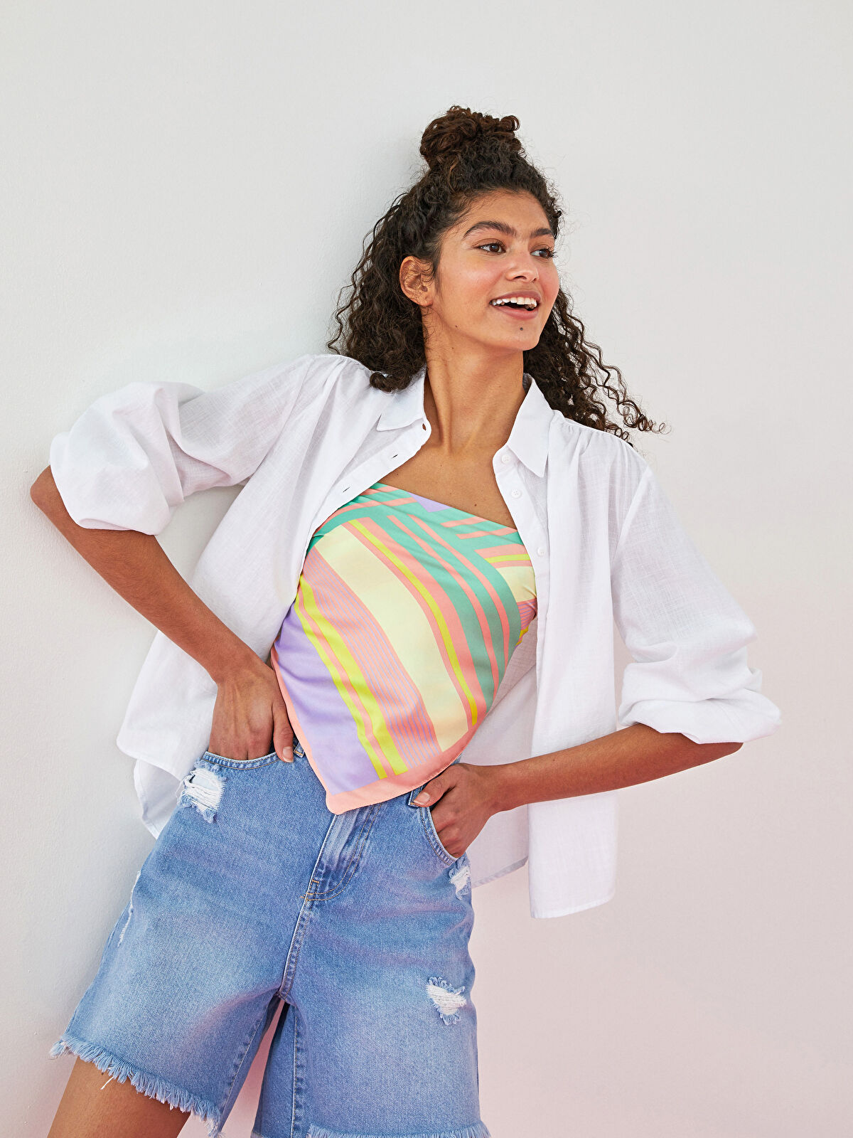 LCW CASUAL Cepli Yırtık Detaylı Kadın Rodeo Bermuda Jean Şort