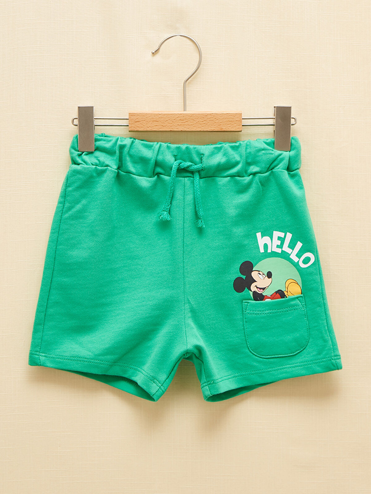 LCW GREEN Beli Lastikli Mickey Mouse Baskılı Organik Pamuklu Erkek Bebek Şort