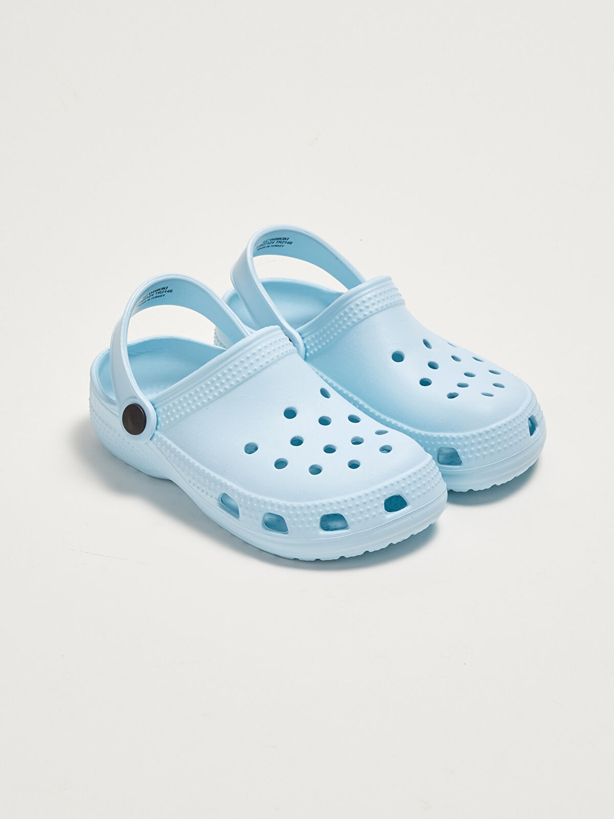 Delikli Erkek Çocuk Plaj Sandaleti