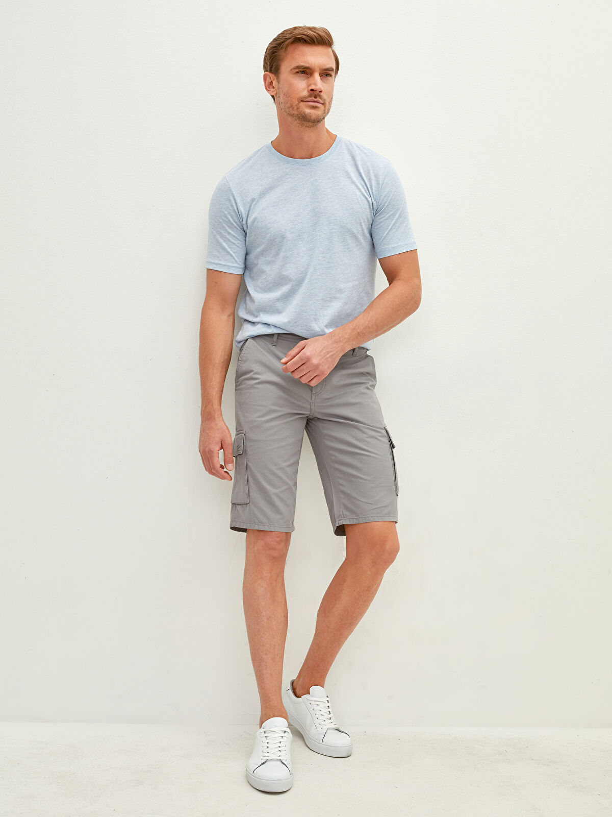 LCW CLASSIC Standart Kalıp Gabardin Erkek Kargo Şort