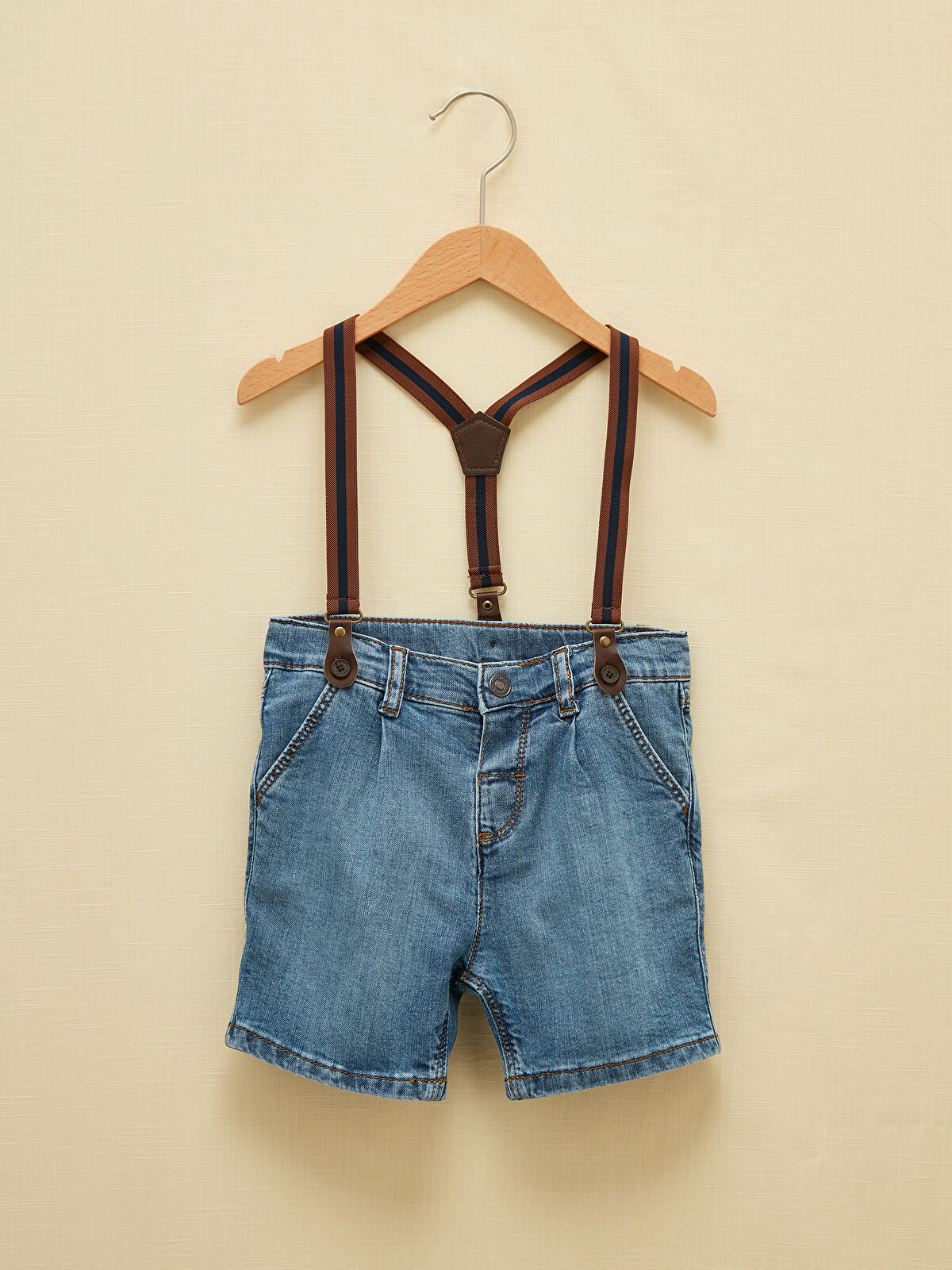 Basic Pamuklu Erkek Bebek Jean Şort ve Pantolon Askılı 2'li Takım