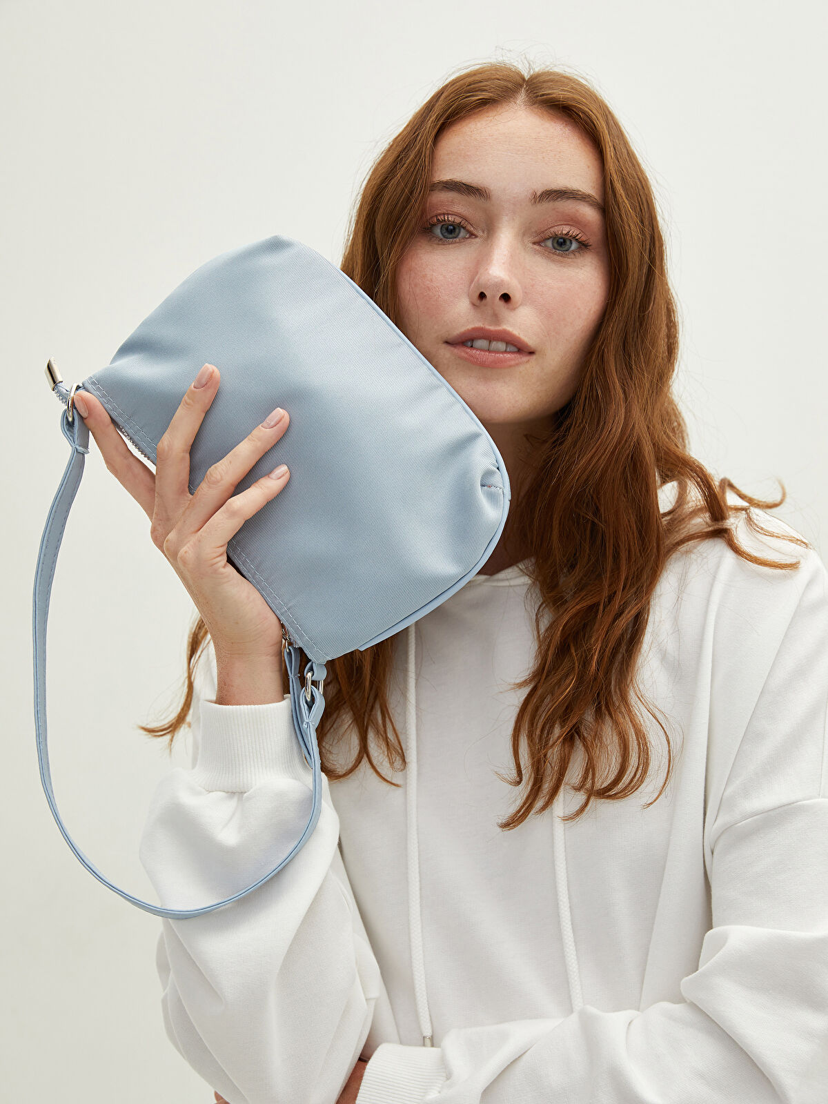 Paraşüt Kumaş Kadın Baget Çanta