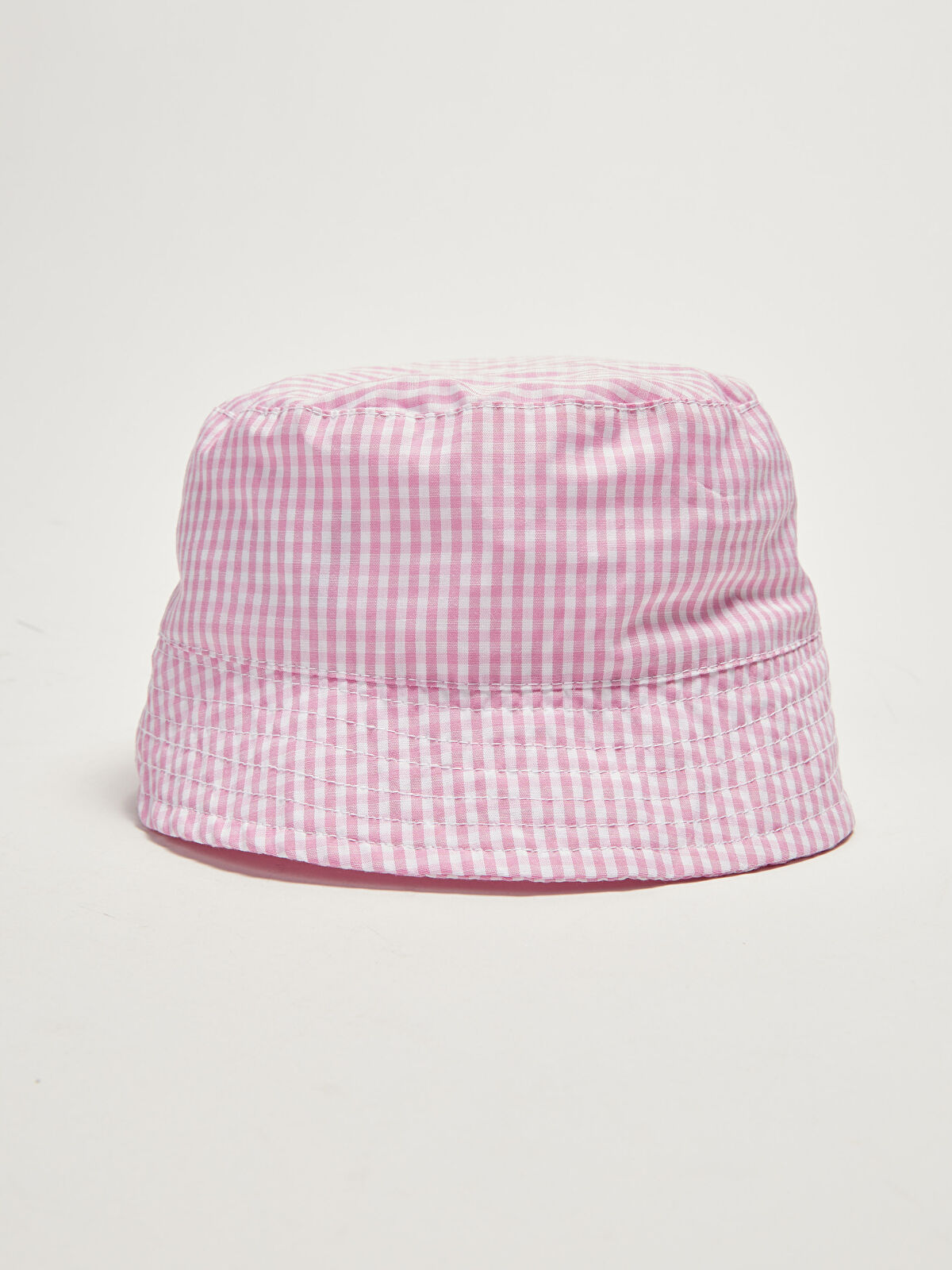 Ekose Desenli Kız Bebek Şapka Ekose Desenli Kız Bebek Şapka