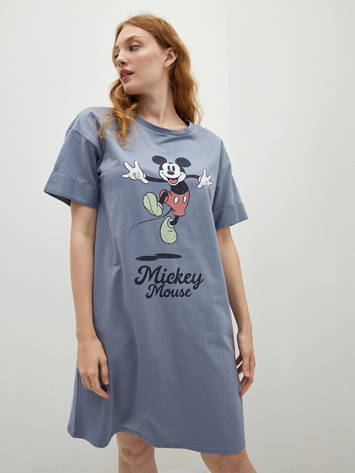 Büyük Beden Bisiklet Yaka Mickey Mouse Baskılı Kısa Kollu Kadın Elbise