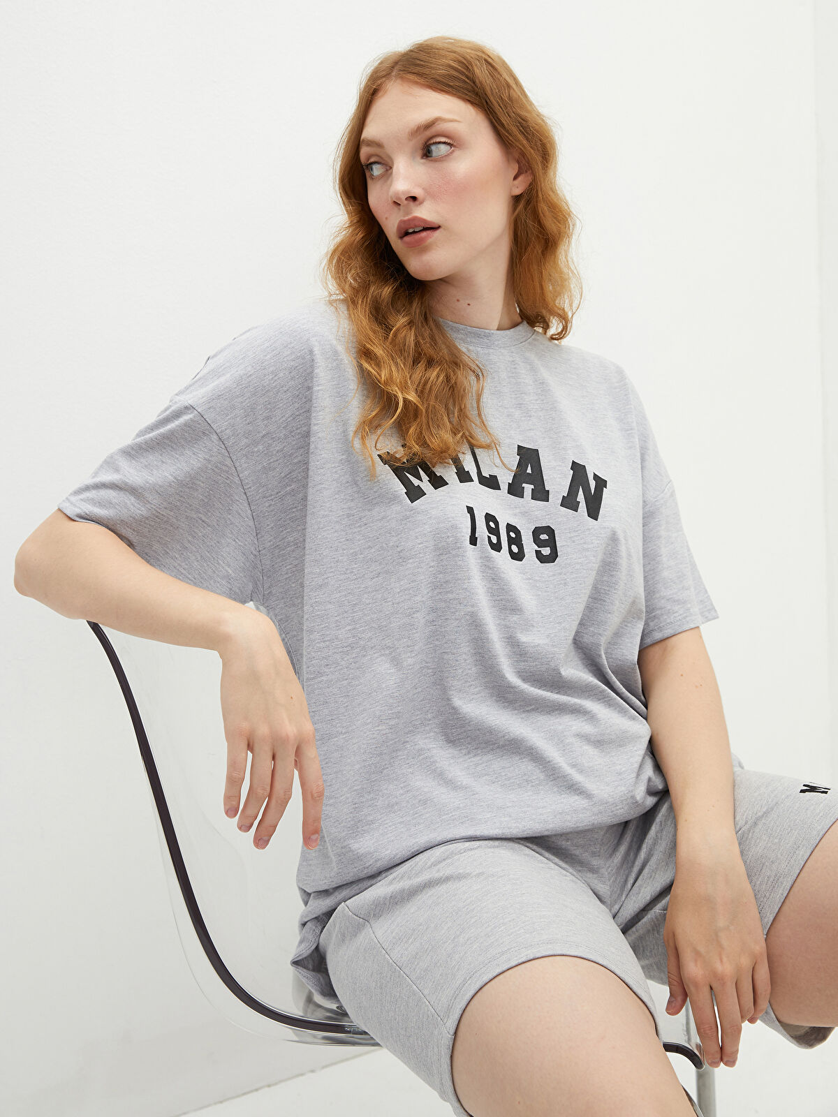 Büyük Beden Bisiklet Yaka Baskılı Kısa Kollu Kadın Tişört