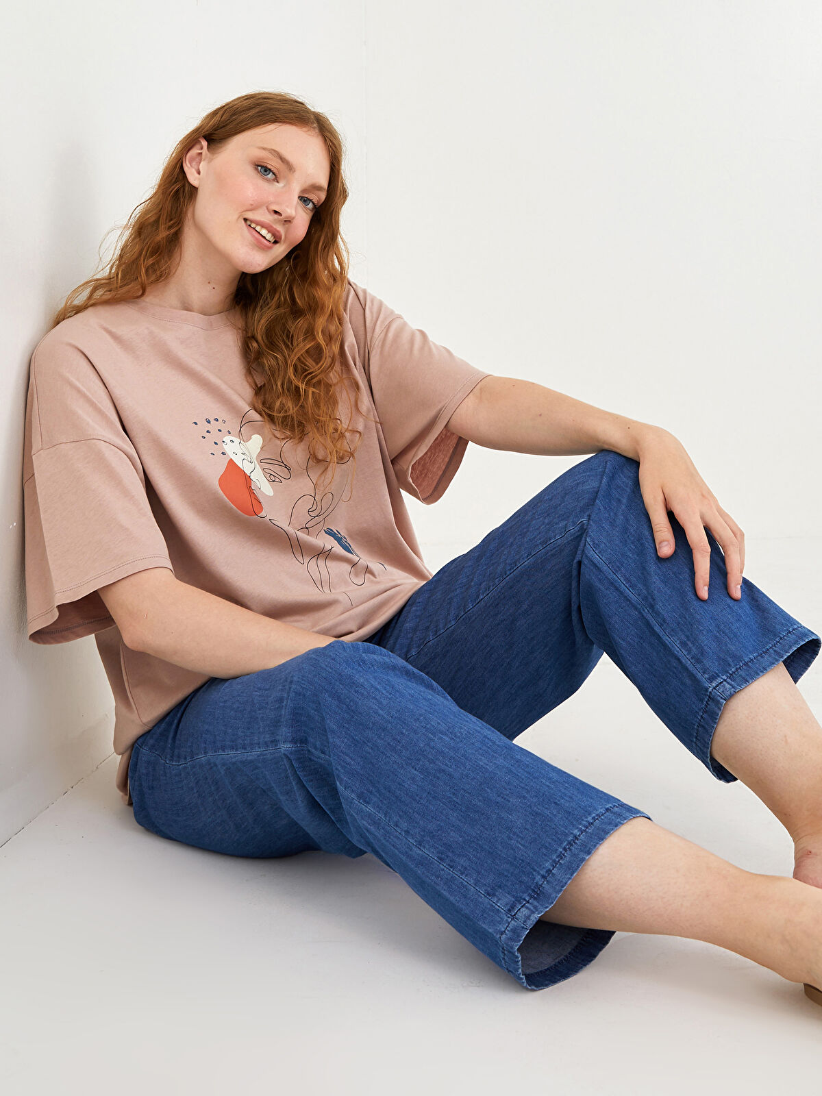 Büyük Beden Bisiklet Yaka Baskılı Kısa Kollu Kadın Tişört