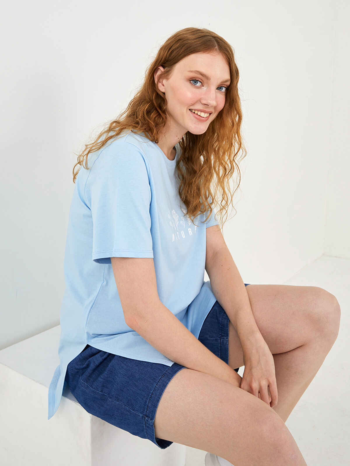 Büyük Beden Bisiklet Yaka Baskılı Kısa Kollu Pamuklu Kadın Tişört