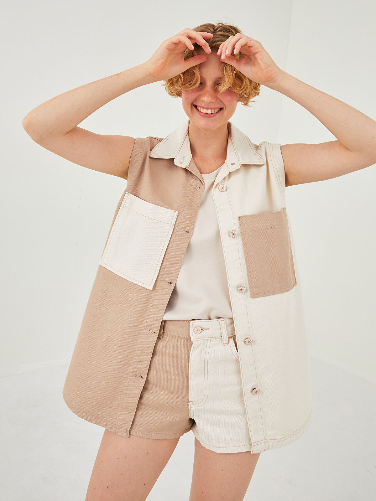 LCW CASUAL Gömlek Yaka Renk Bloklu Kolsuz Kadın Jean Ceket