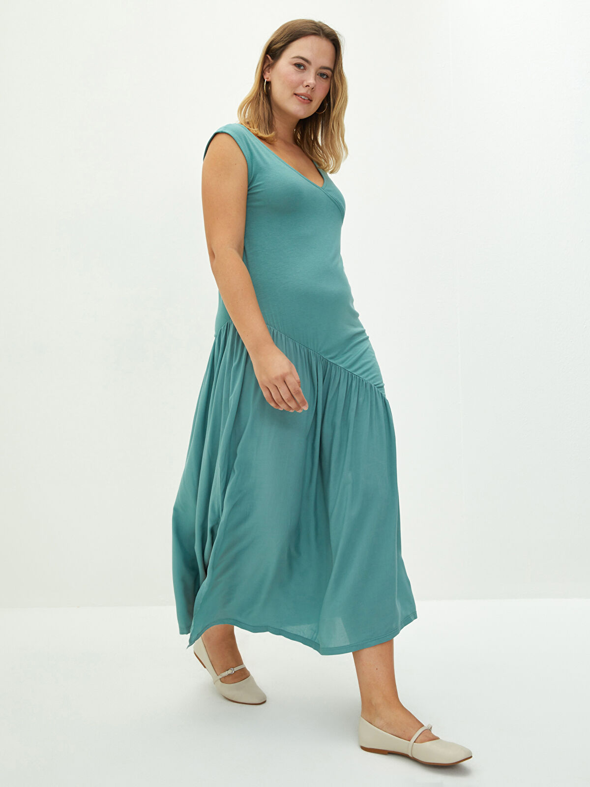 Büyük Beden V Yaka Düz Astarsız Kadın Elbise