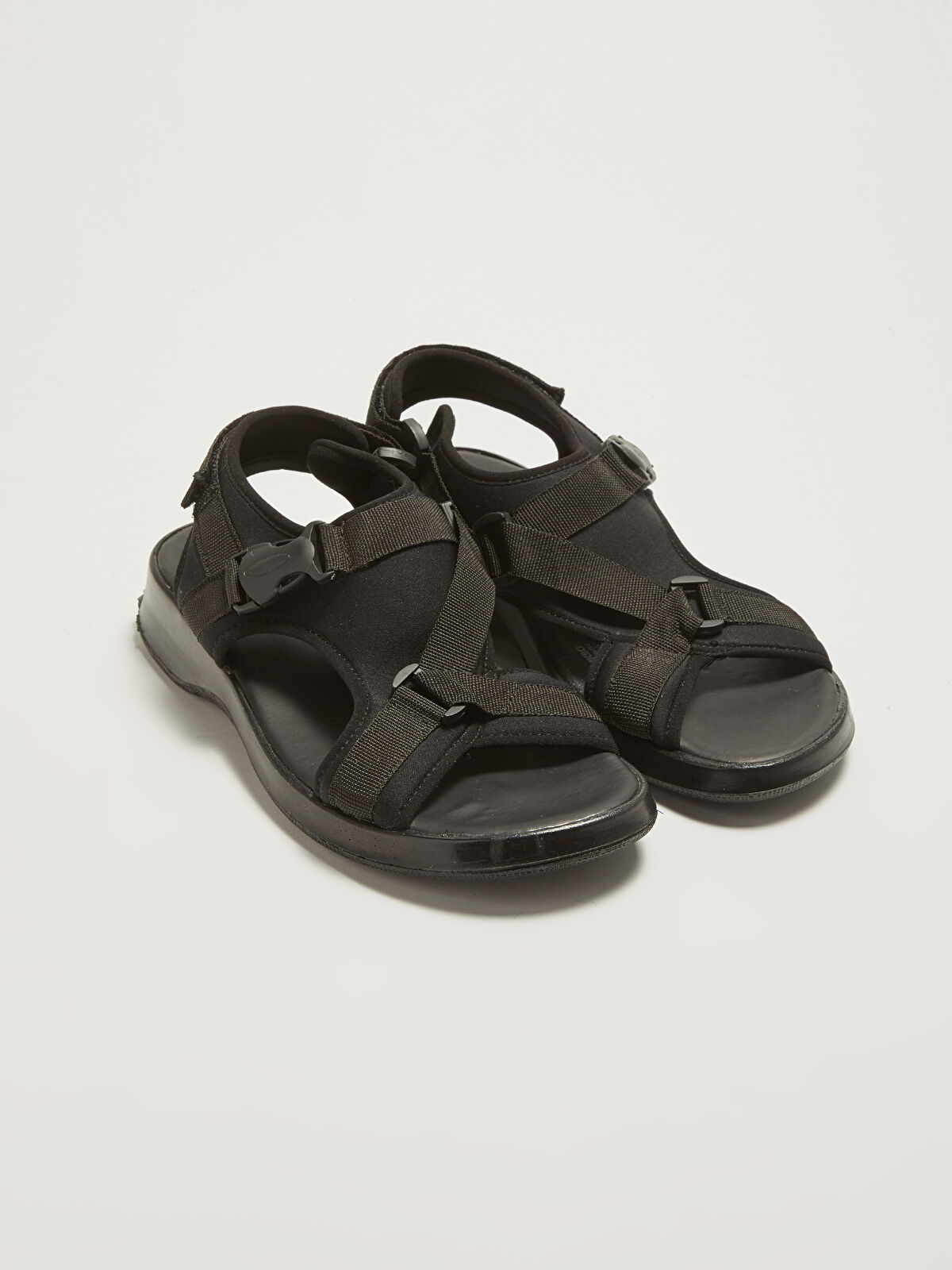 Tek Bantlı Cırt Cırtlı Erkek Sandalet