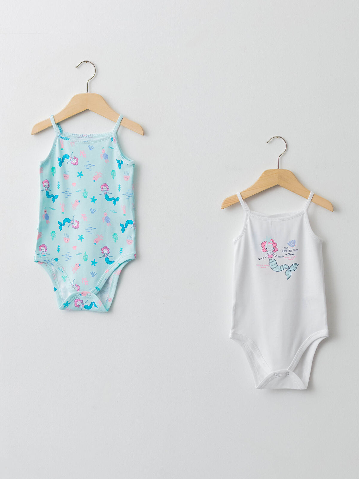 Kare Yaka Askılı Baskılı Kız Bebek Çıtçıtlı Body 2'li