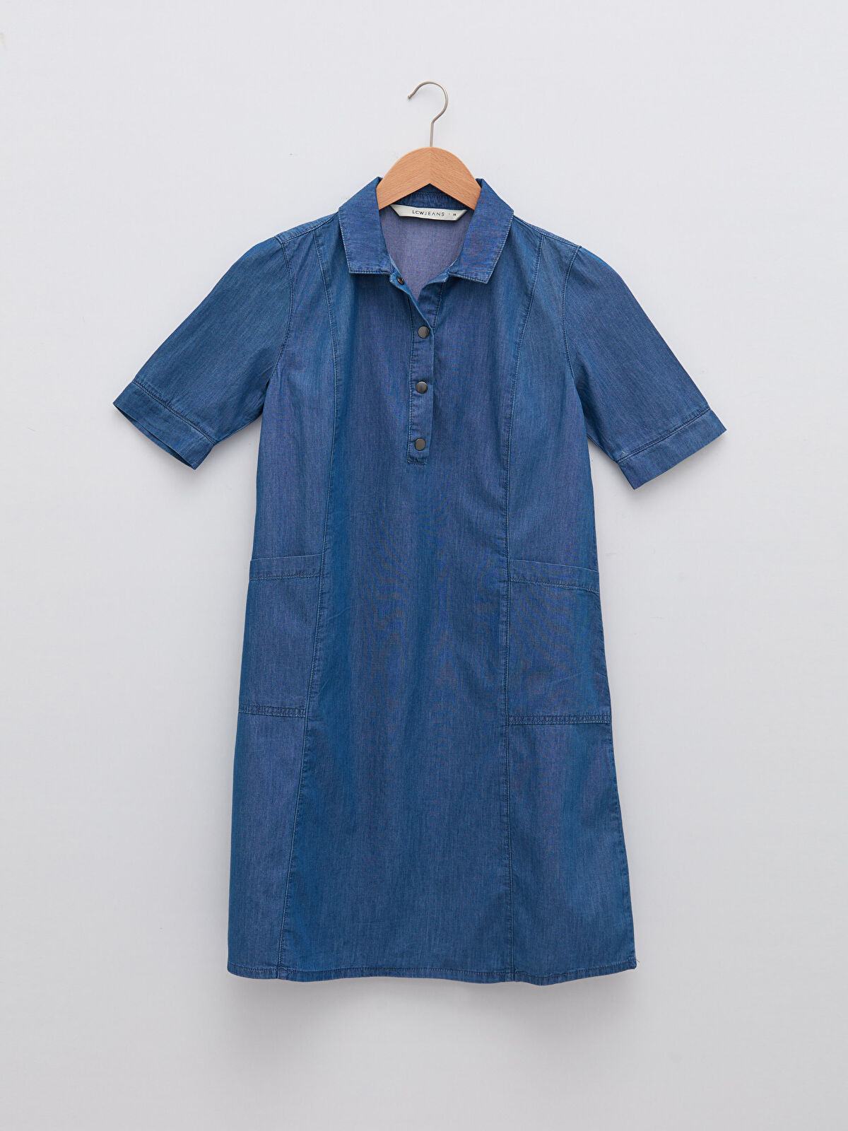 LCW GRACE Gömlek Yaka Cep Detaylı Uzun Kollu Kadın Jean Elbise