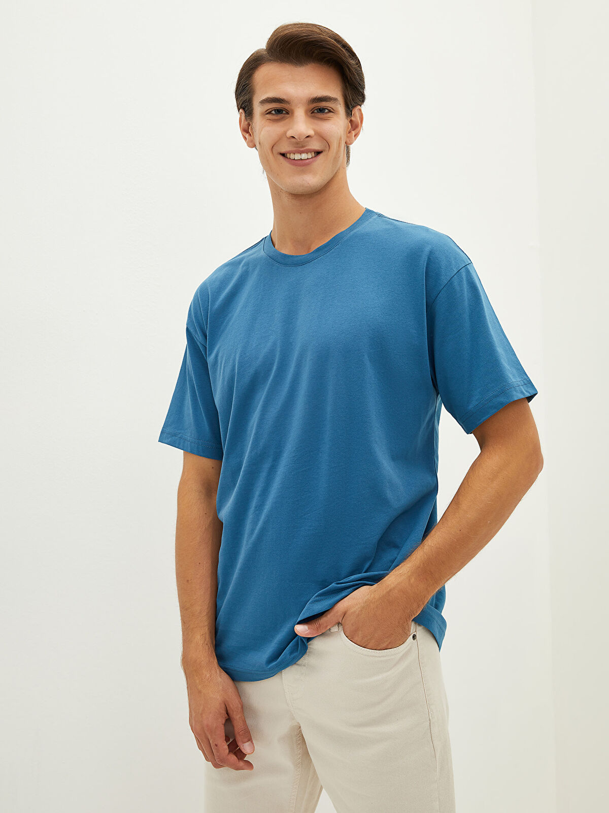 LCW BASIC Oversize Bisiklet Yaka Kısa Kollu Penye Erkek Tişört