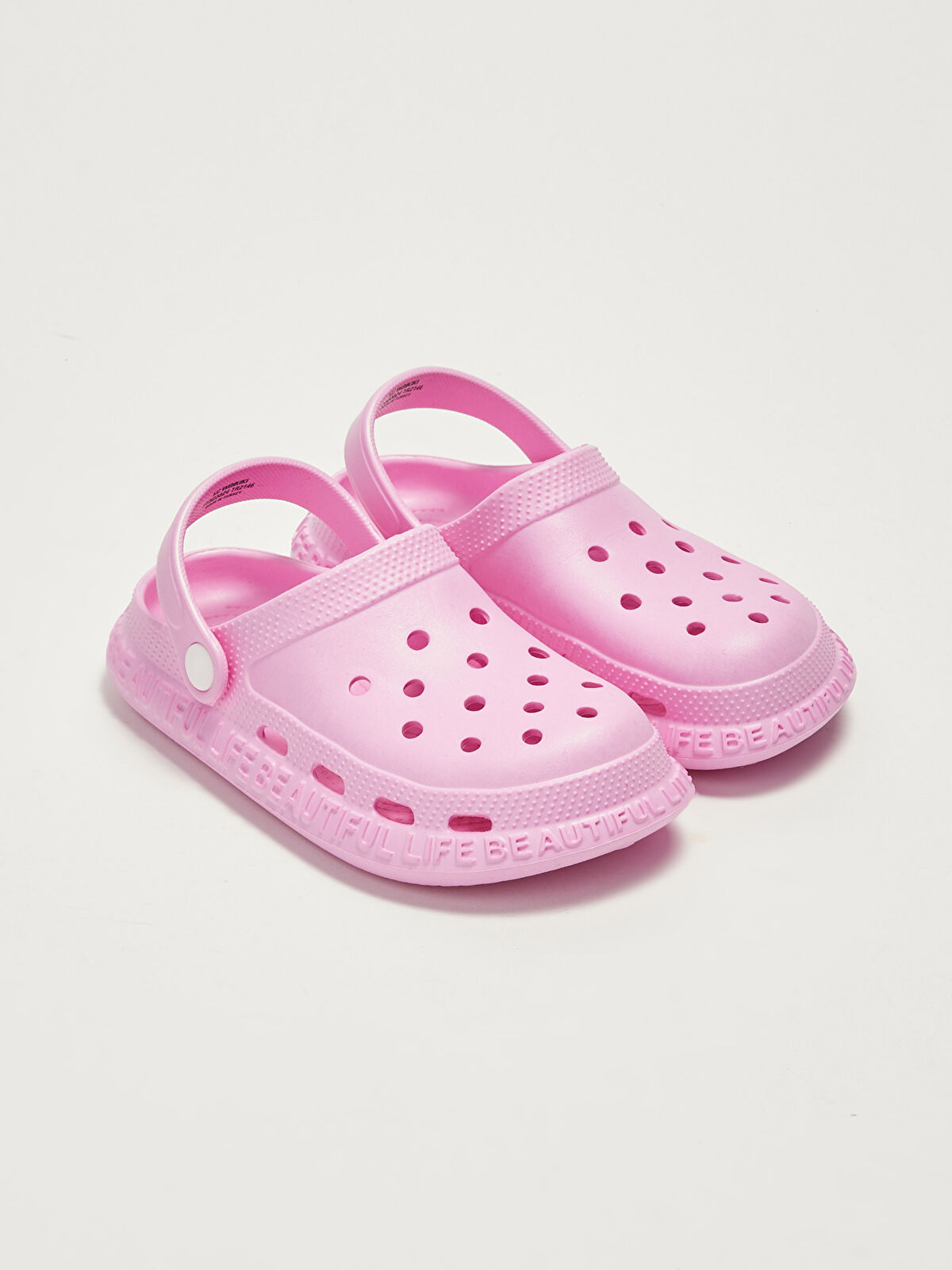 Delikli Görünümlü Kız Çocuk Sandalet