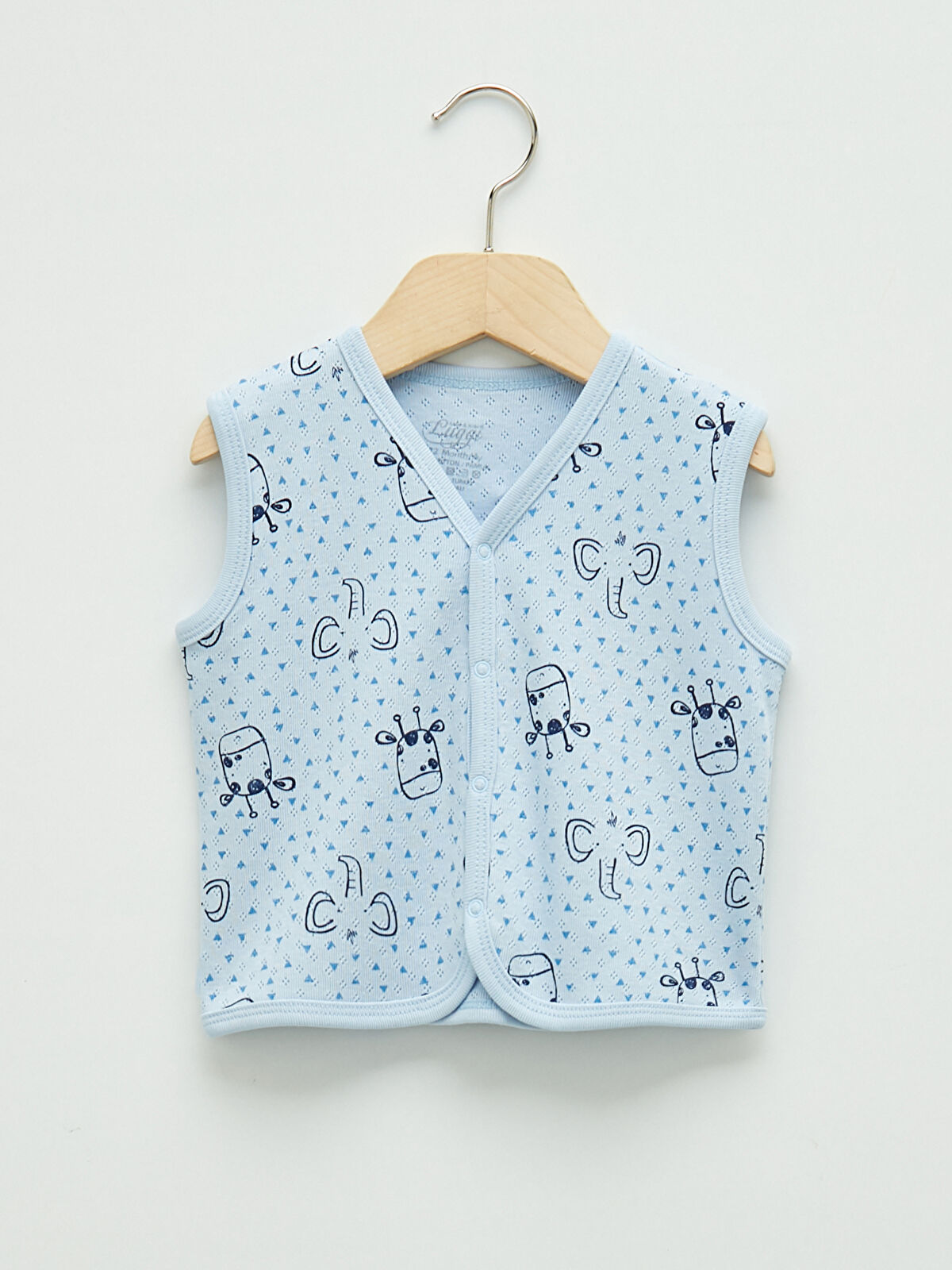 Luggi Baby V Yaka Kendinden Desenli Pamuklu Erkek Bebek Yelek Luggi Baby V Yaka Kendinden Desenli Pamuklu Erkek Bebek Yelek