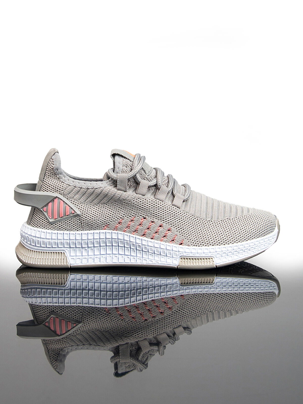 Letoon File Detaylı Bağcıklı Kadın Aktif Spor Ayakkabı